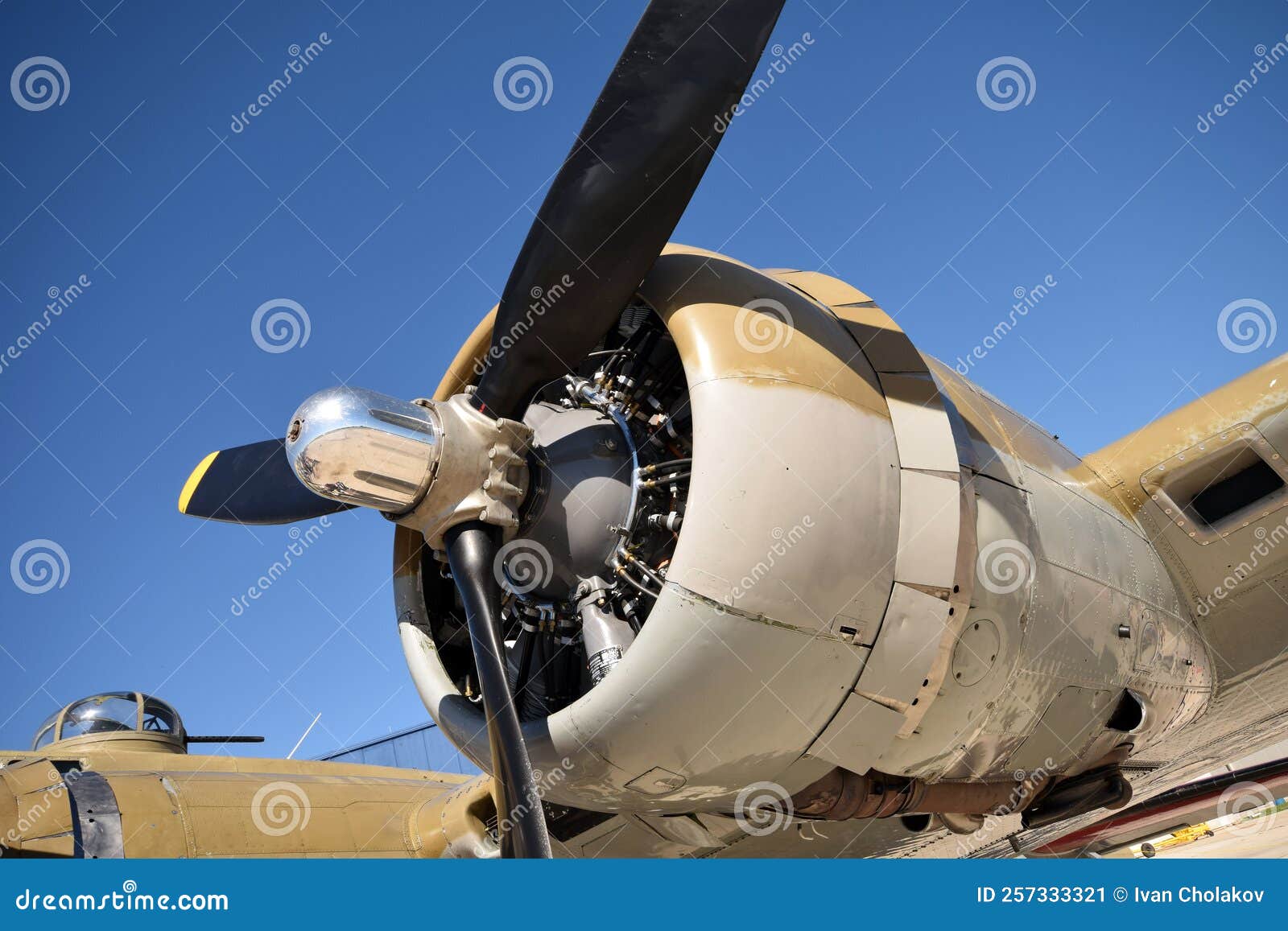 Old WW2 bomber engine stock image. Image of closeup - 257333321