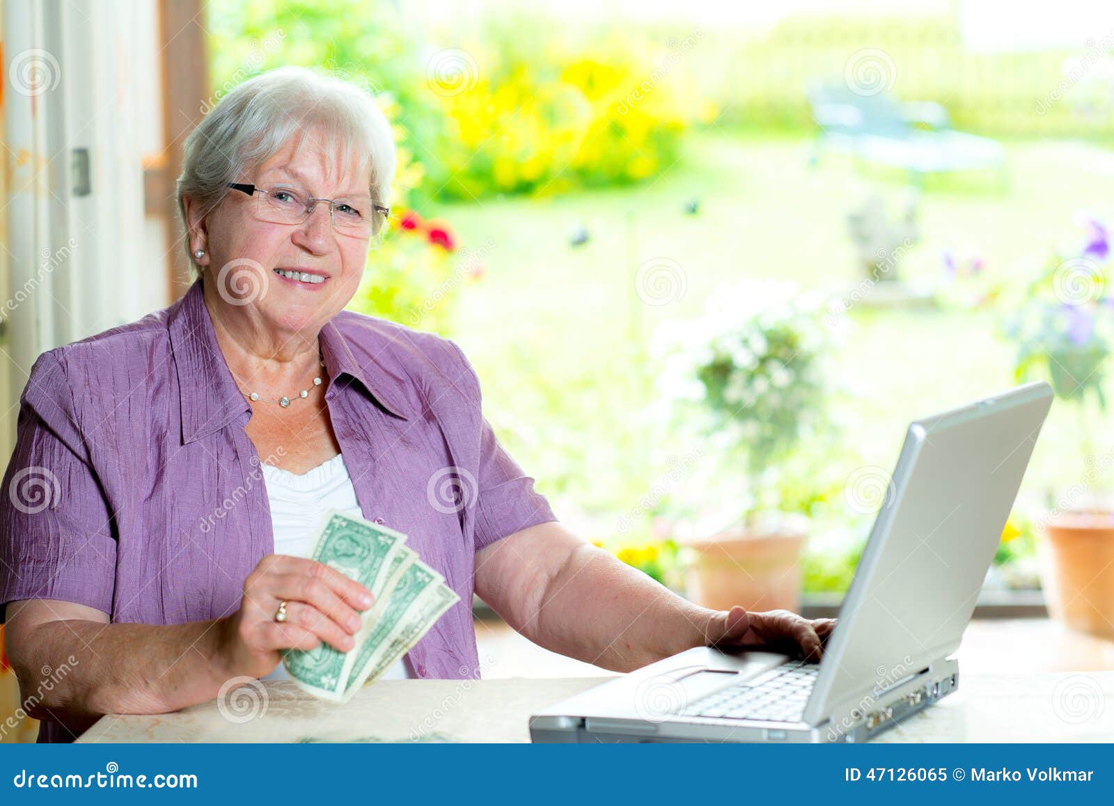 965 Old Woman Money Computer Stock Photos - Free & Royalty-Free Stock ...