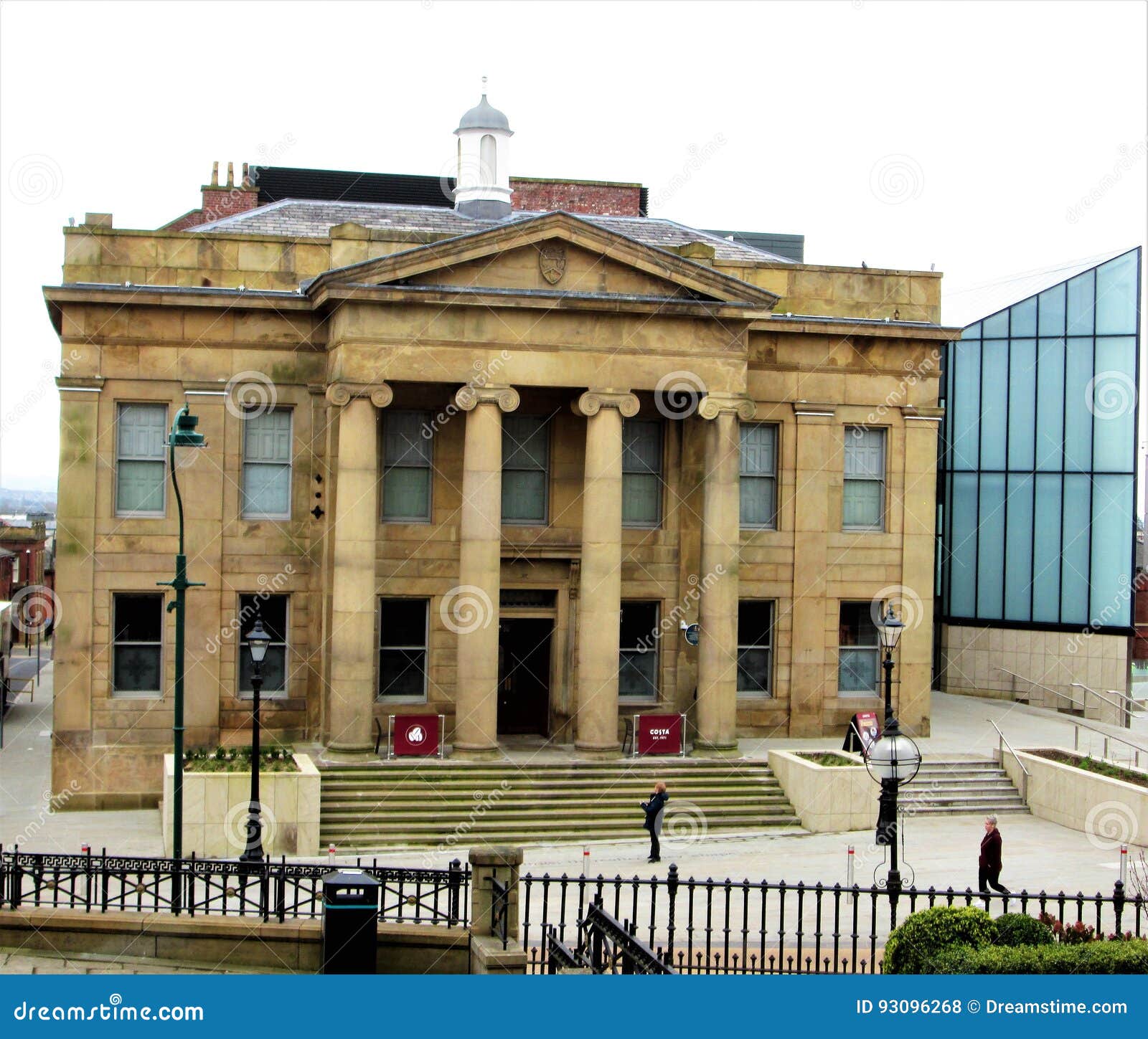 Oldham town hall stock photo. Image of high, cenotaph - 93096268
