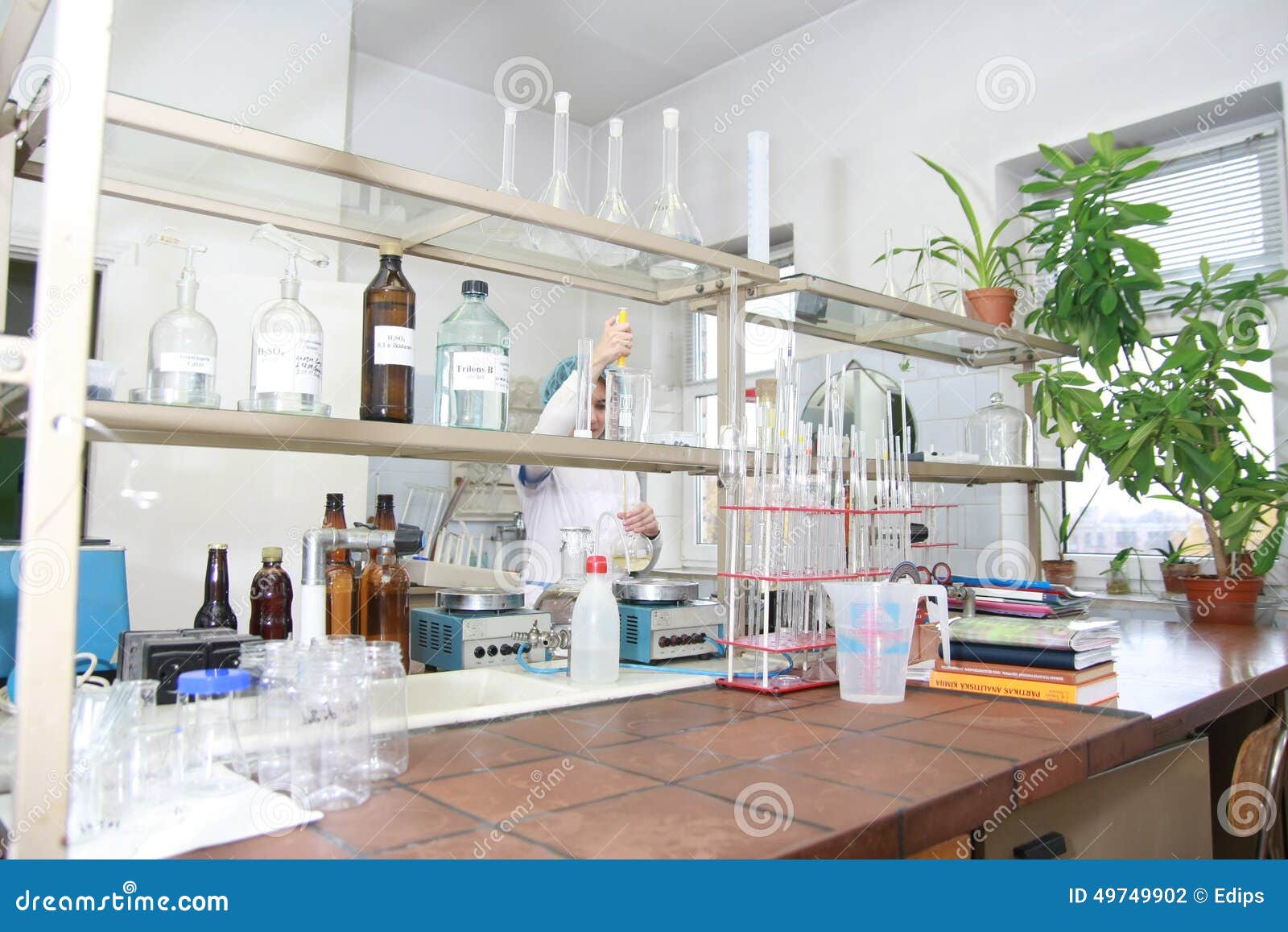 Oldschool lab editorial photography. Image of chemist - 49749902