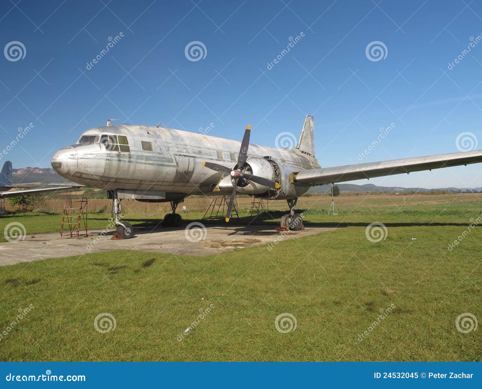 Oldtimer Aircraft on Airport Stock Image - Image of oldtimer, speed ...