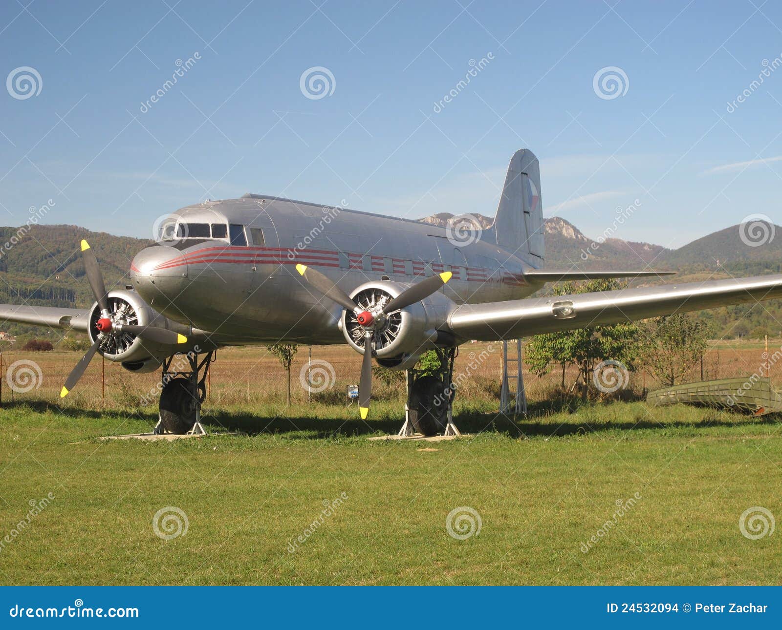 Oldtimer Aircraft on Airport Stock Photo - Image of oldtimer, engine ...