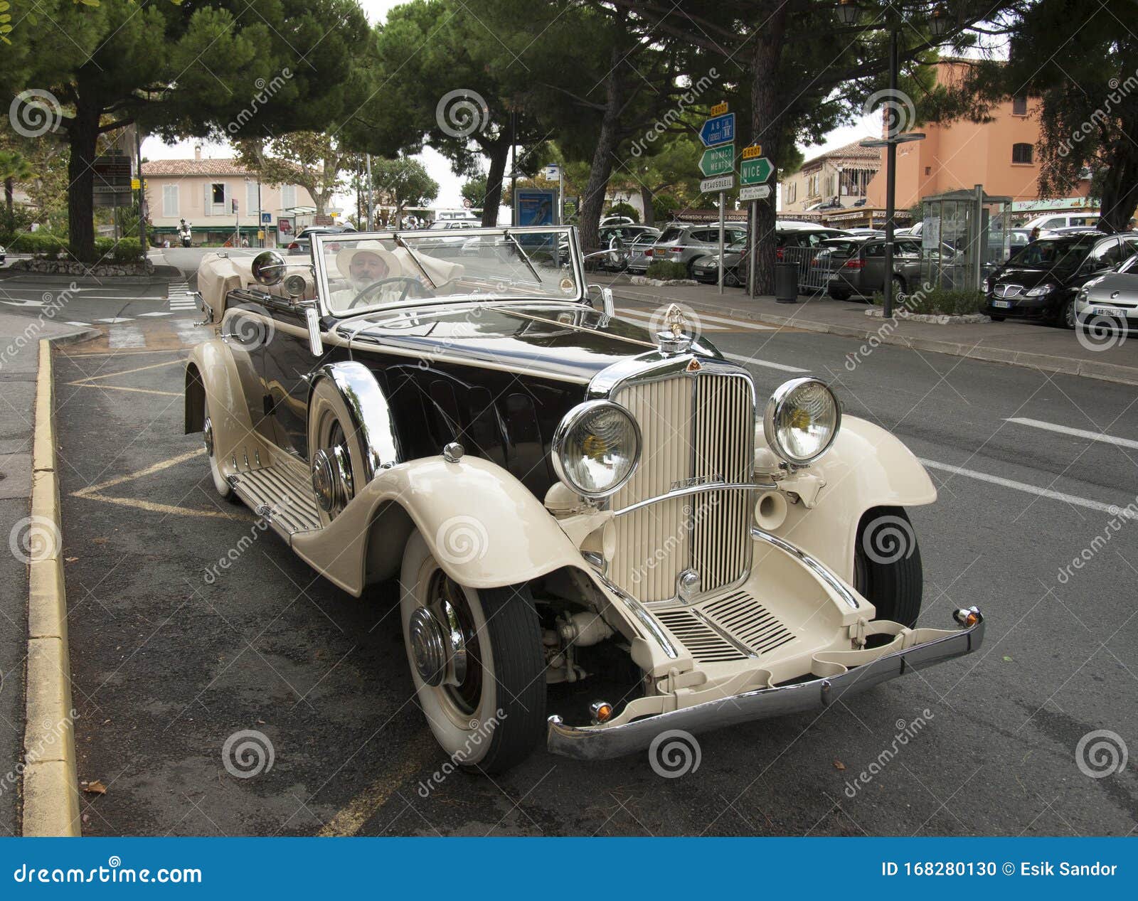 Oldtimer Car Maybach Zeppelin 1936 Editorial Image - Image of ...