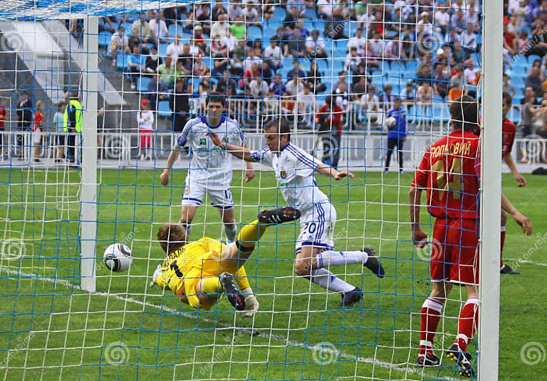 Oleg Gusev of Dynamo Kyiv editorial image. Image of entertainment - 14388295