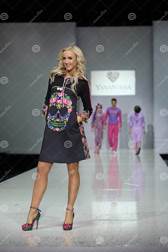 Olga Buzova fotografia editorial. Imagem de olga, fêmea - 41737907