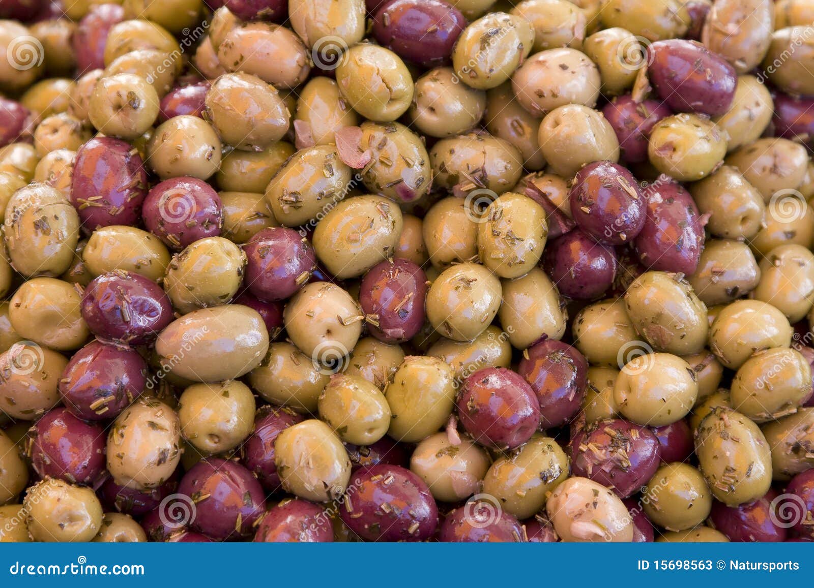 Olijven stock afbeelding. Image of plantaardig, spanje - 15698563