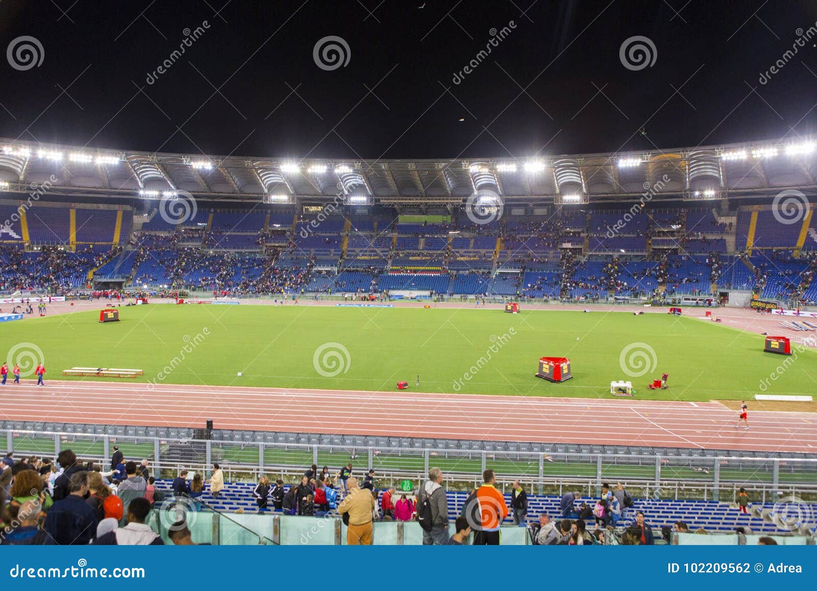 Olimpico de Stadio photographie éditorial. Image du fête - 102209562
