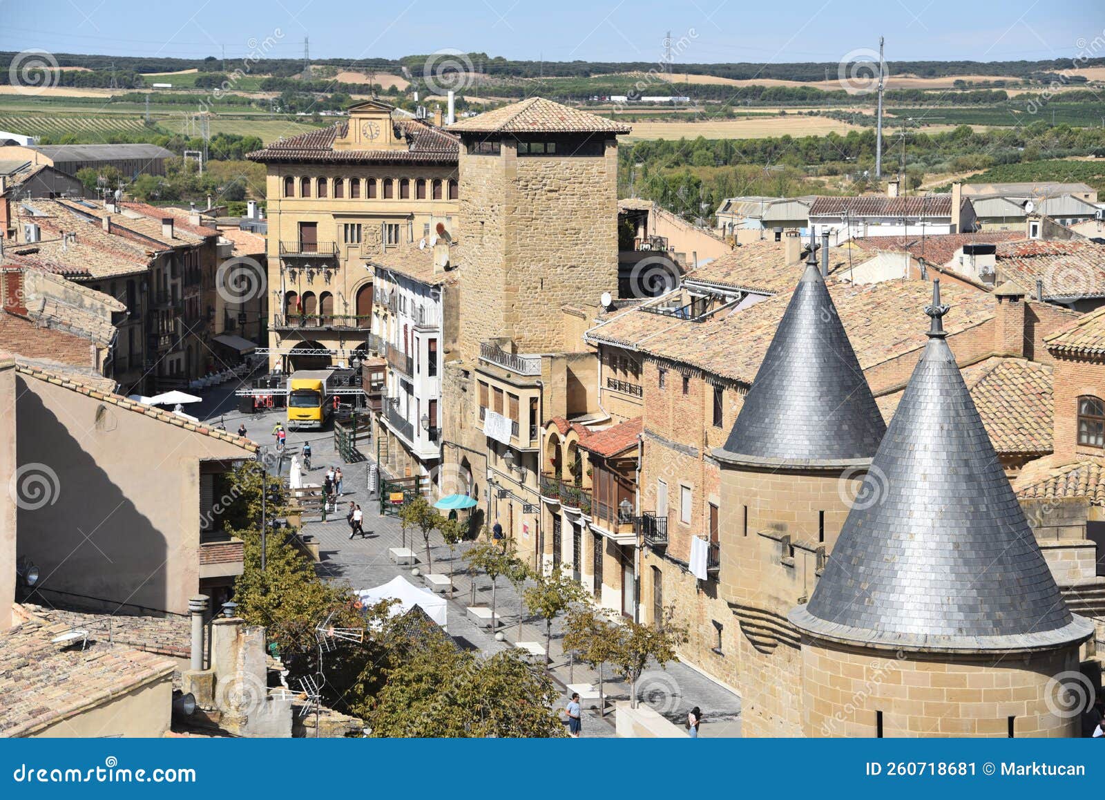Olite, Spain - Aug 31, 2022: Palace of the Kings of Navarre of Olite ...