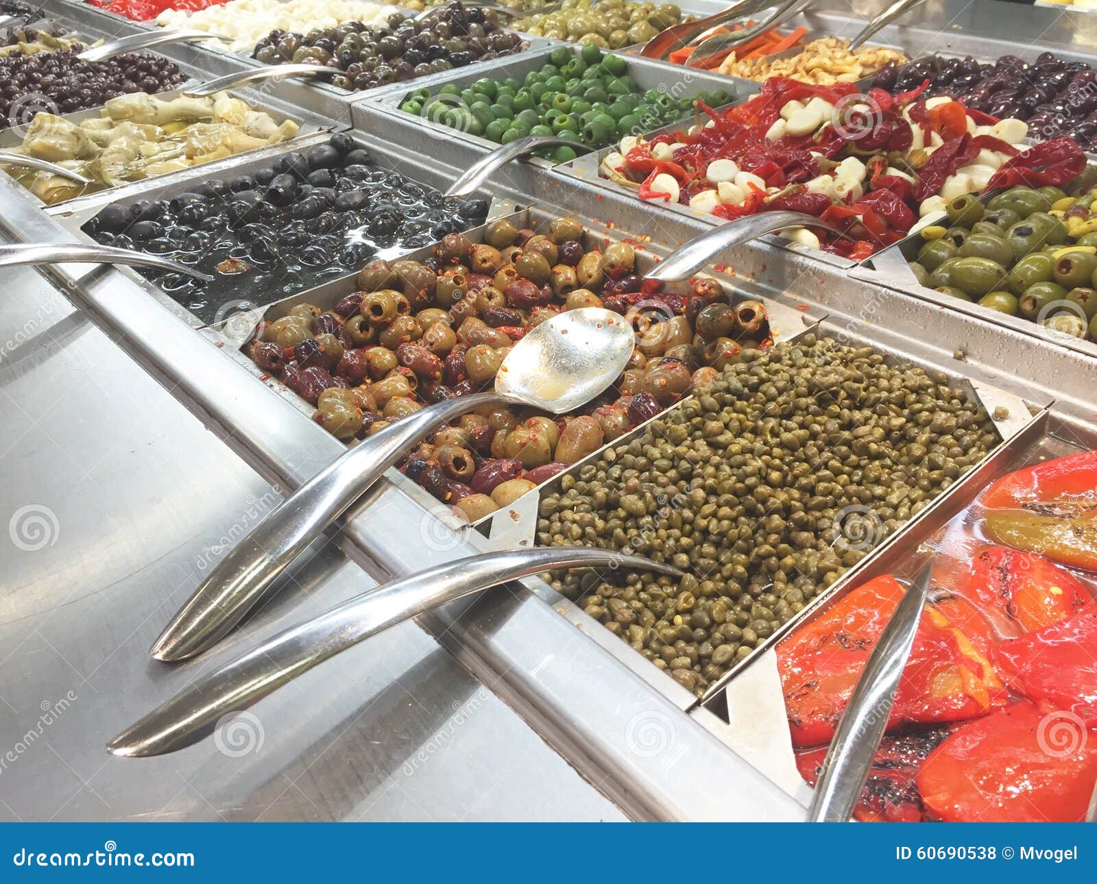 Olive Bar photo stock. Image of nutritif, olive, délicieux - 60690538