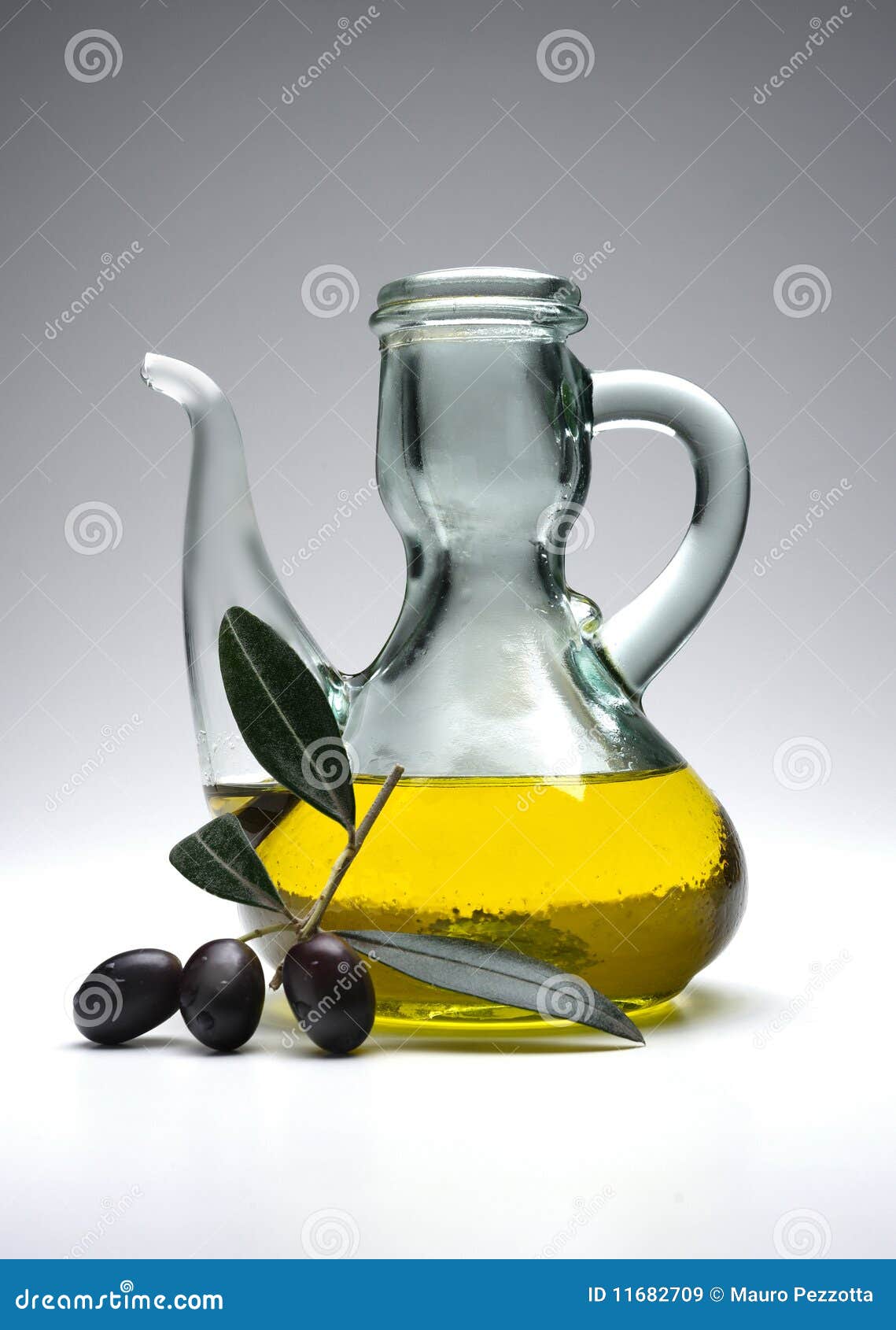Olive oil stock image. Image of diet, condiment, mediterranean - 11682709