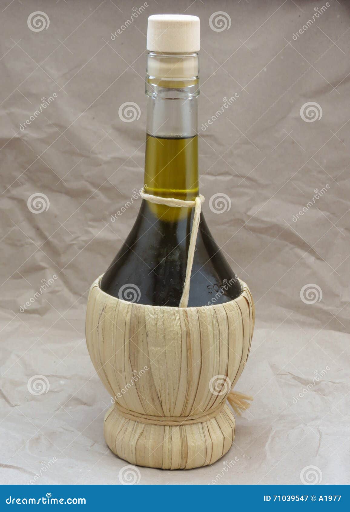 Olive oil flask stock image. Image of extract, vegetable - 71039547