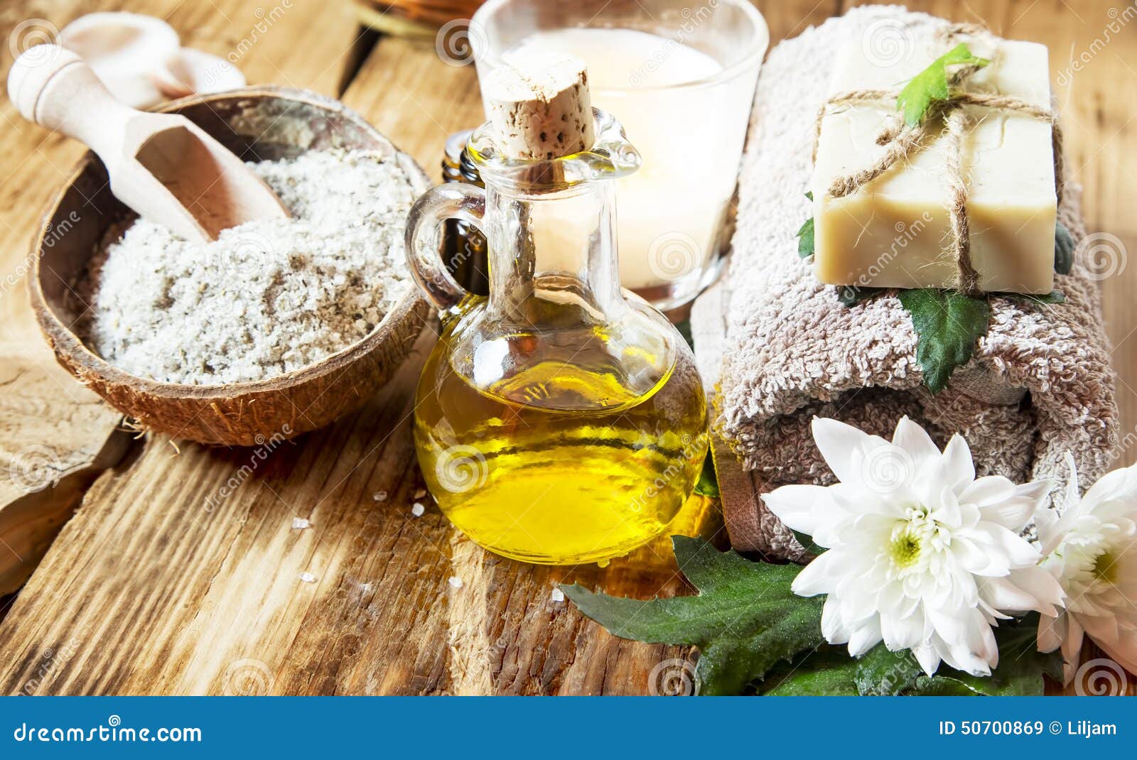 Olive Oil Spa Therapy immagine stock. Immagine di foglio - 50700869