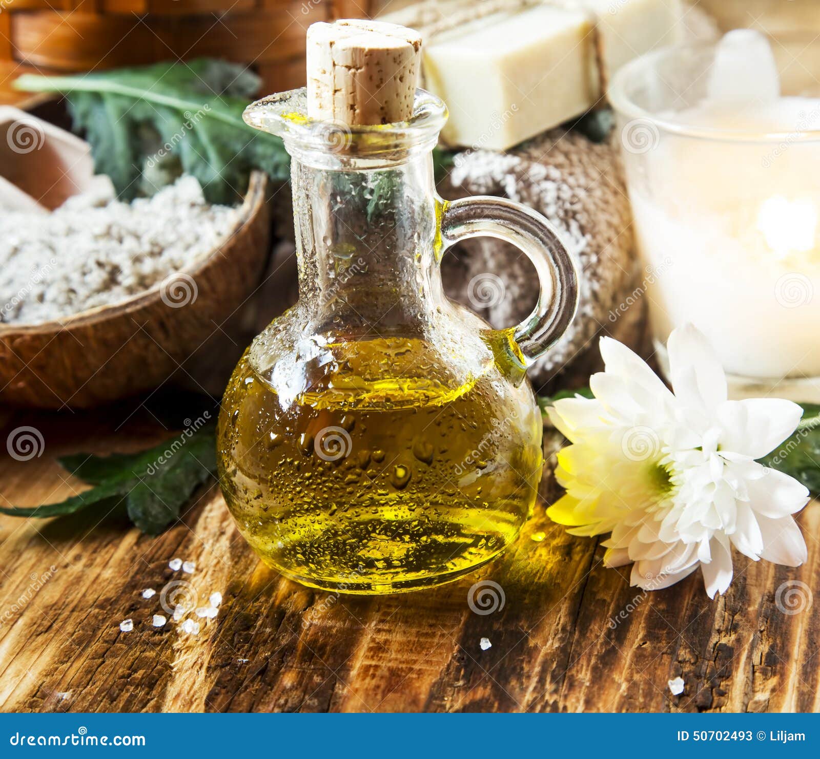 Olive Oil Spa Therapy imagen de archivo. Imagen de sano - 50702493