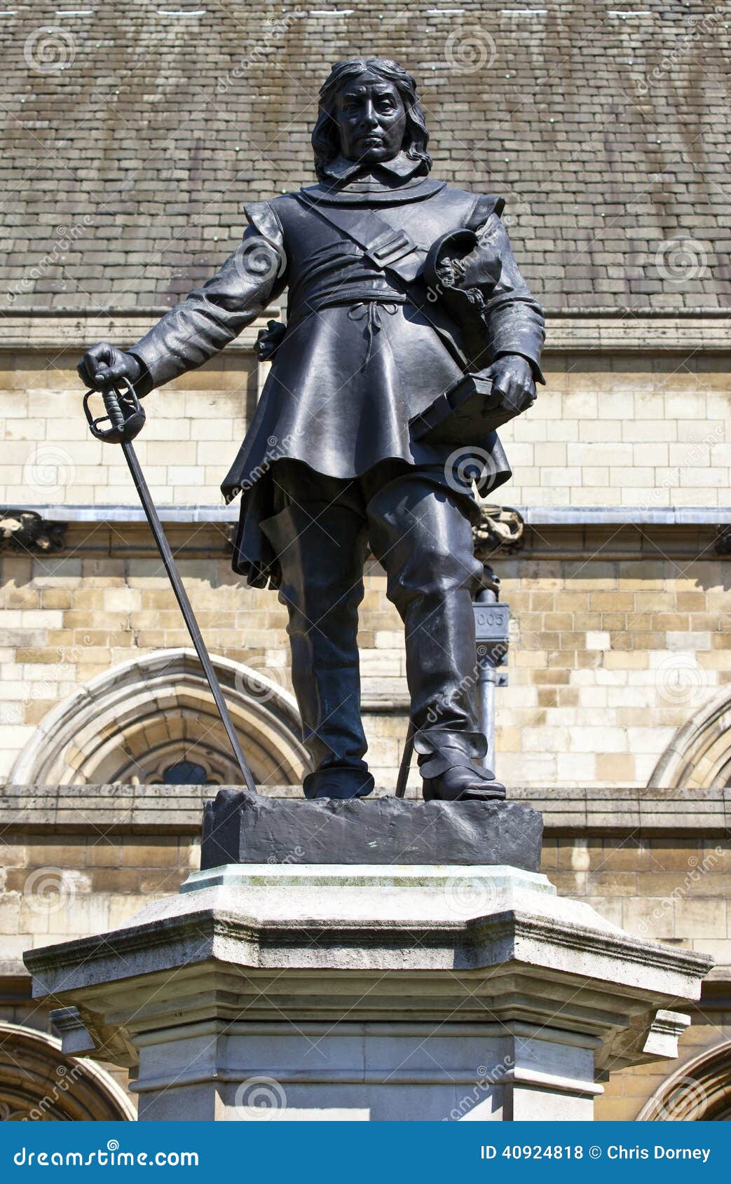Oliver Cromwell Statue in London Stock Photo - Image of british, lord ...