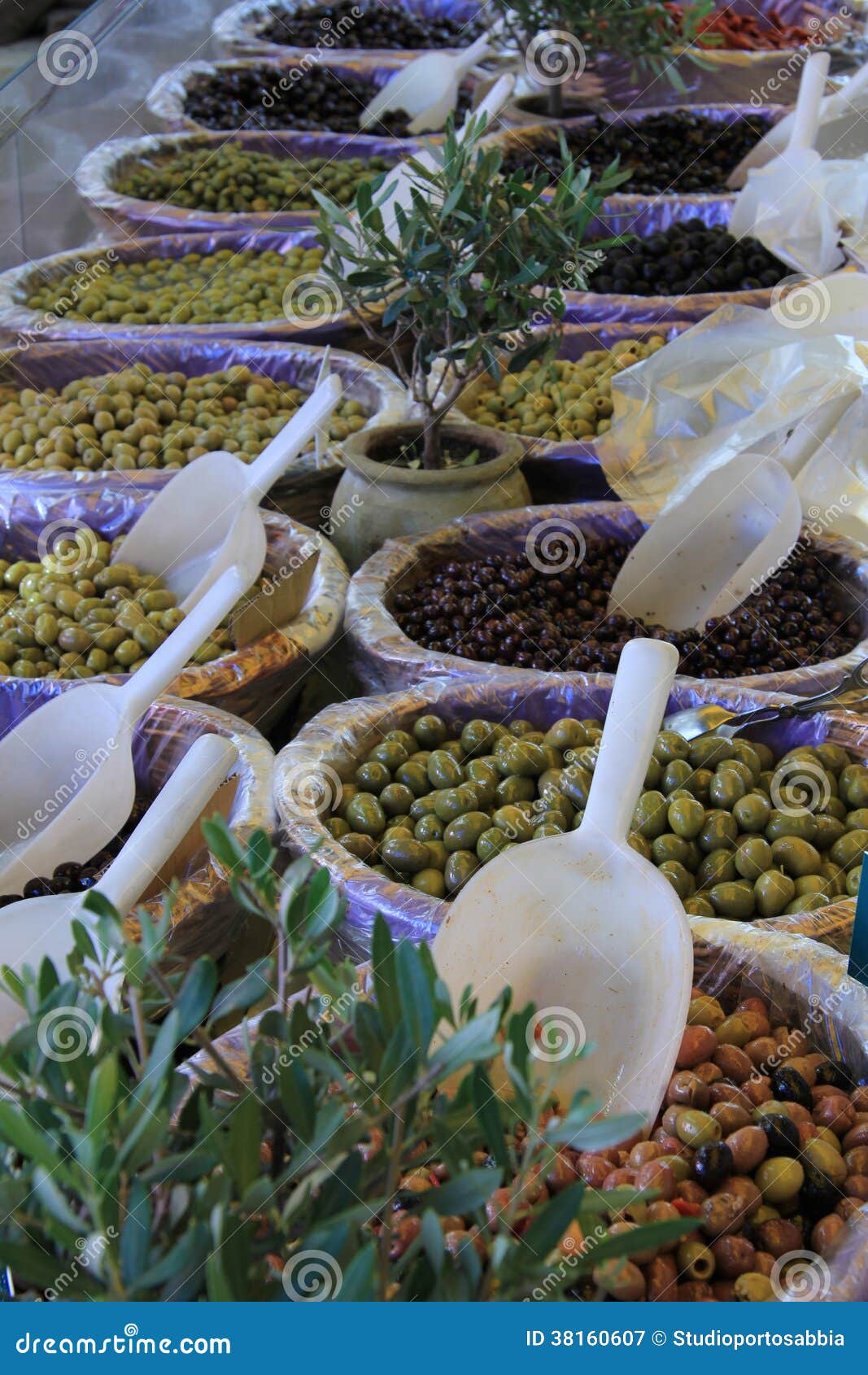 Olives at a french market stock image. Image of green - 38160607