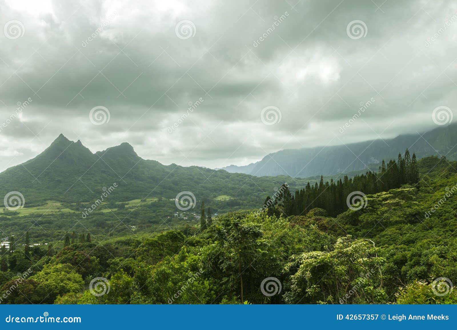Olomana and Koolau Mountains Stock Image - Image of olomana, koolau ...