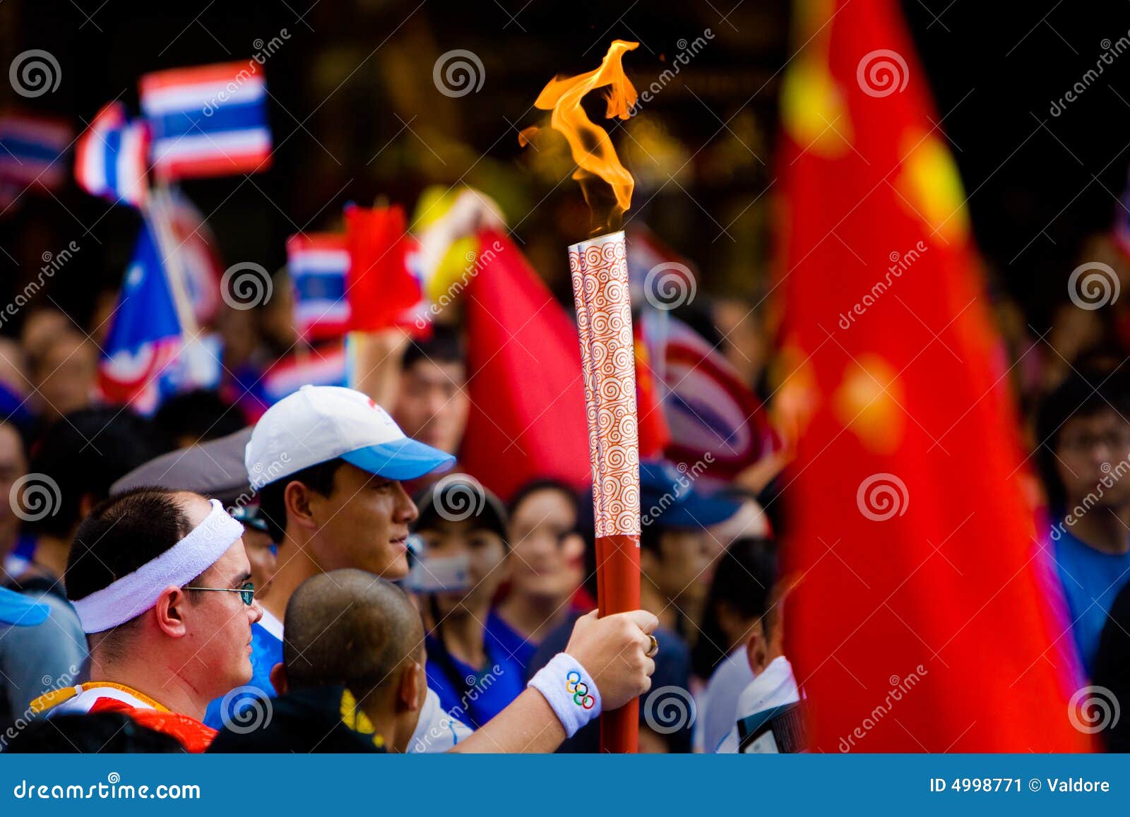 Olympic Torch Relay editorial photo. Image of sport, olympic - 4998771