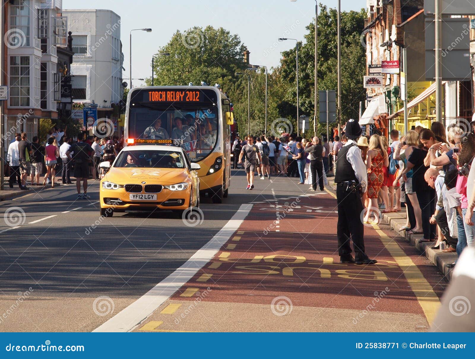 Olympic Torch Relay Vehicles and Crowds, London Editorial Photo - Image ...