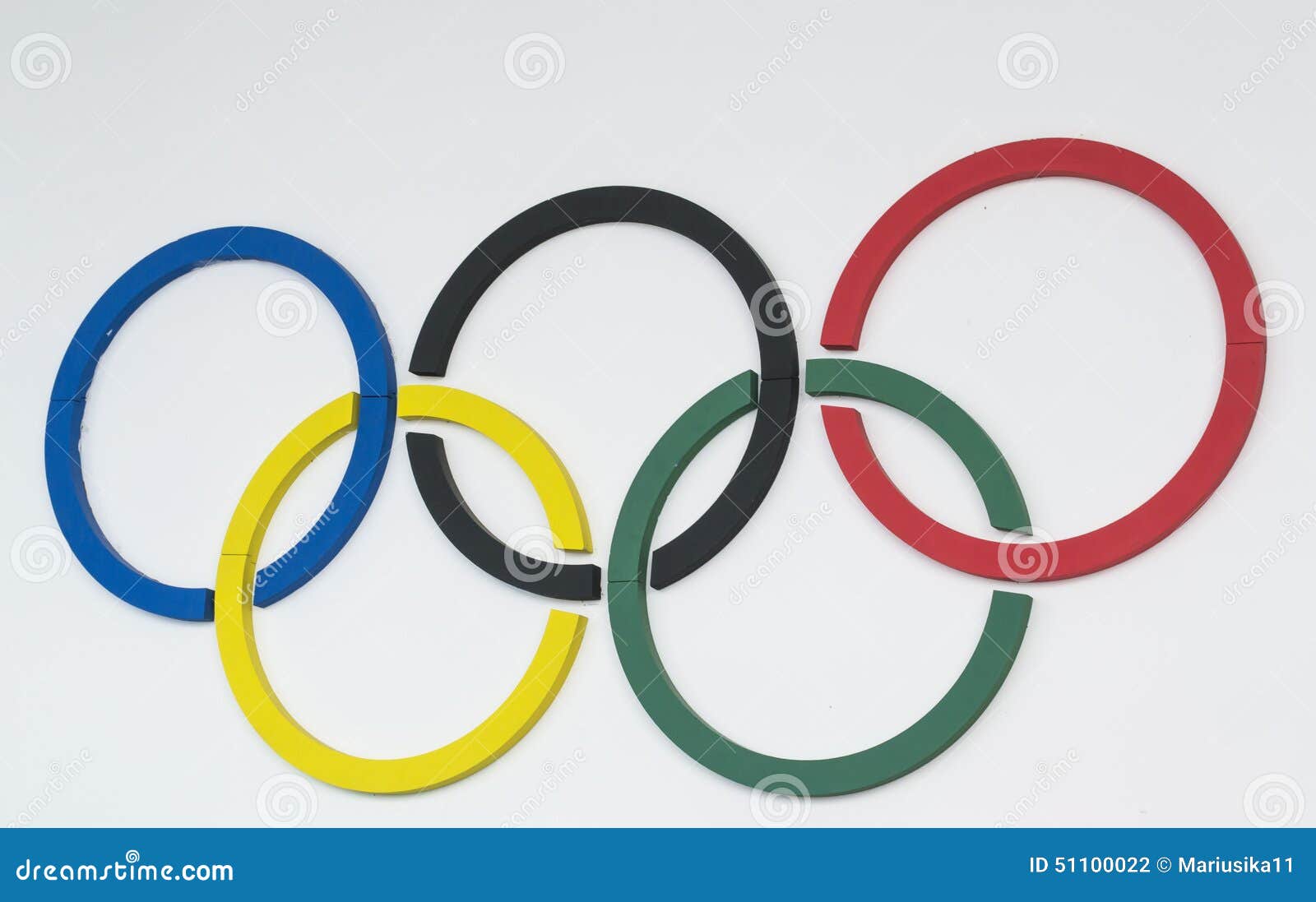Olympische Ringen redactionele fotografie. Image of concurrentie - 51100022