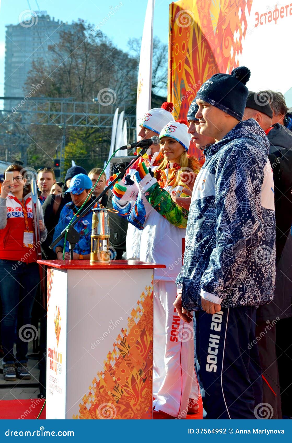 Olypmic Champion Tatiana Navka with the Olympic Torch Editorial ...