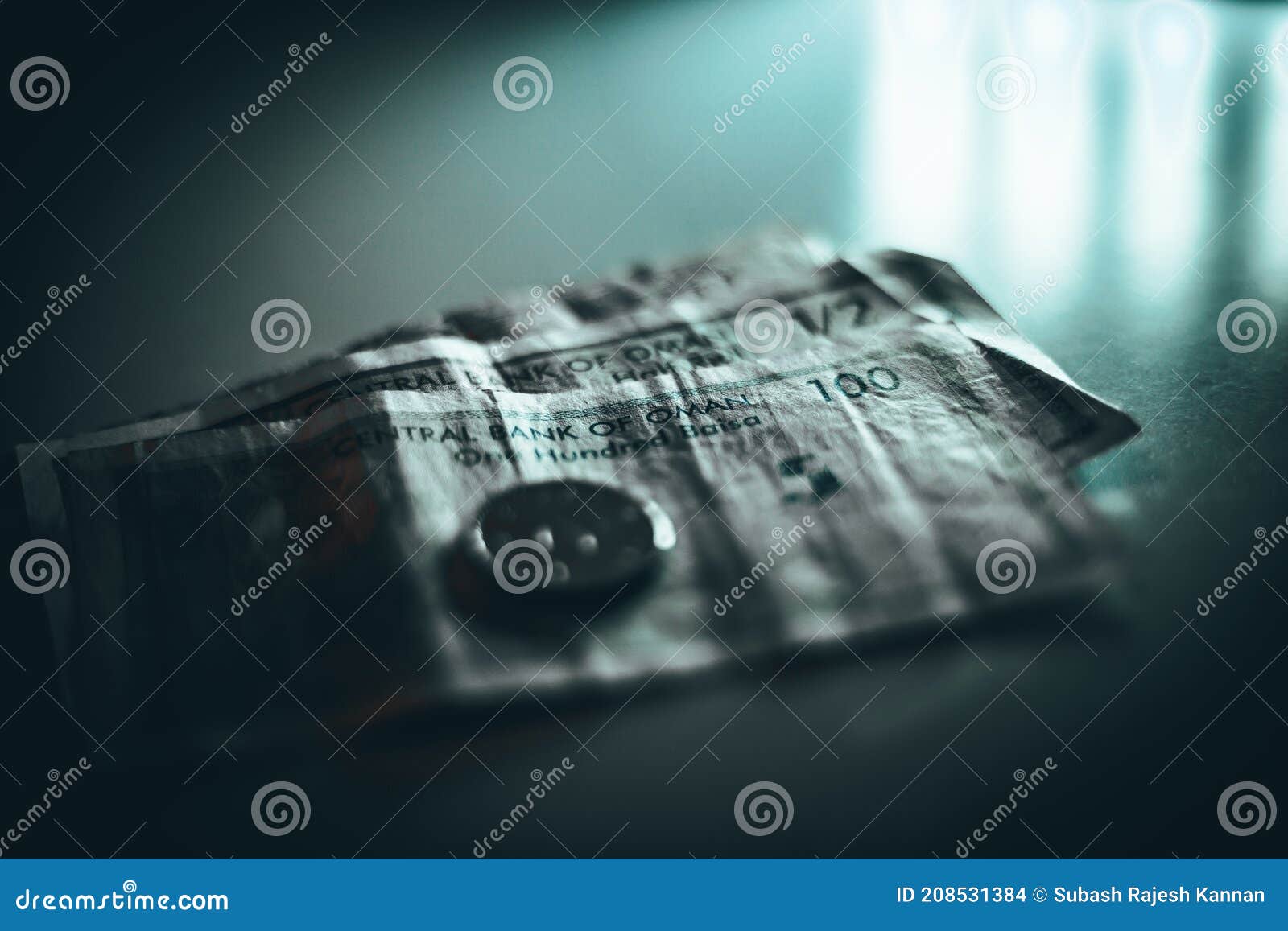 Omani Rials: 50 Baiza Coin , 100 Baiza, 500 Baiza and 5 Rials Currency ...