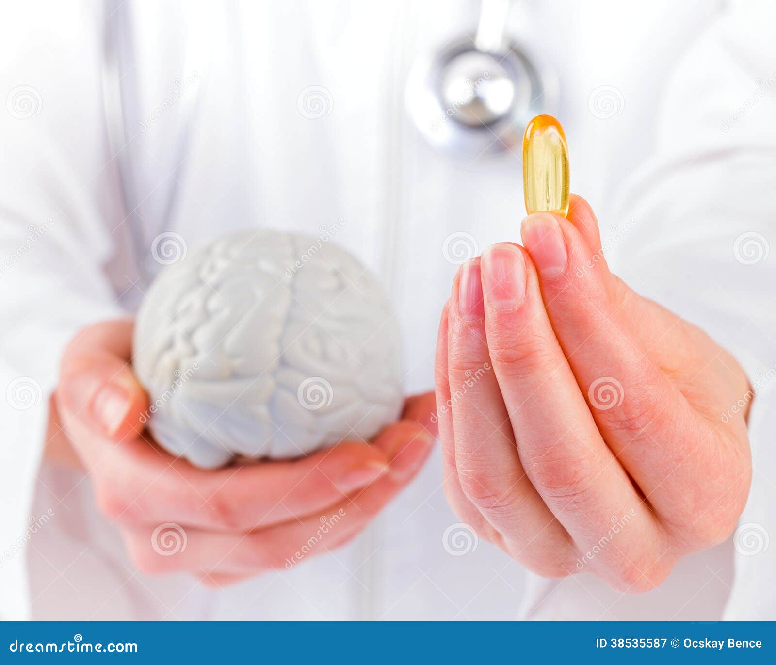 Omega capsule 3 stock afbeelding. Image of voedingsmiddel - 38535587