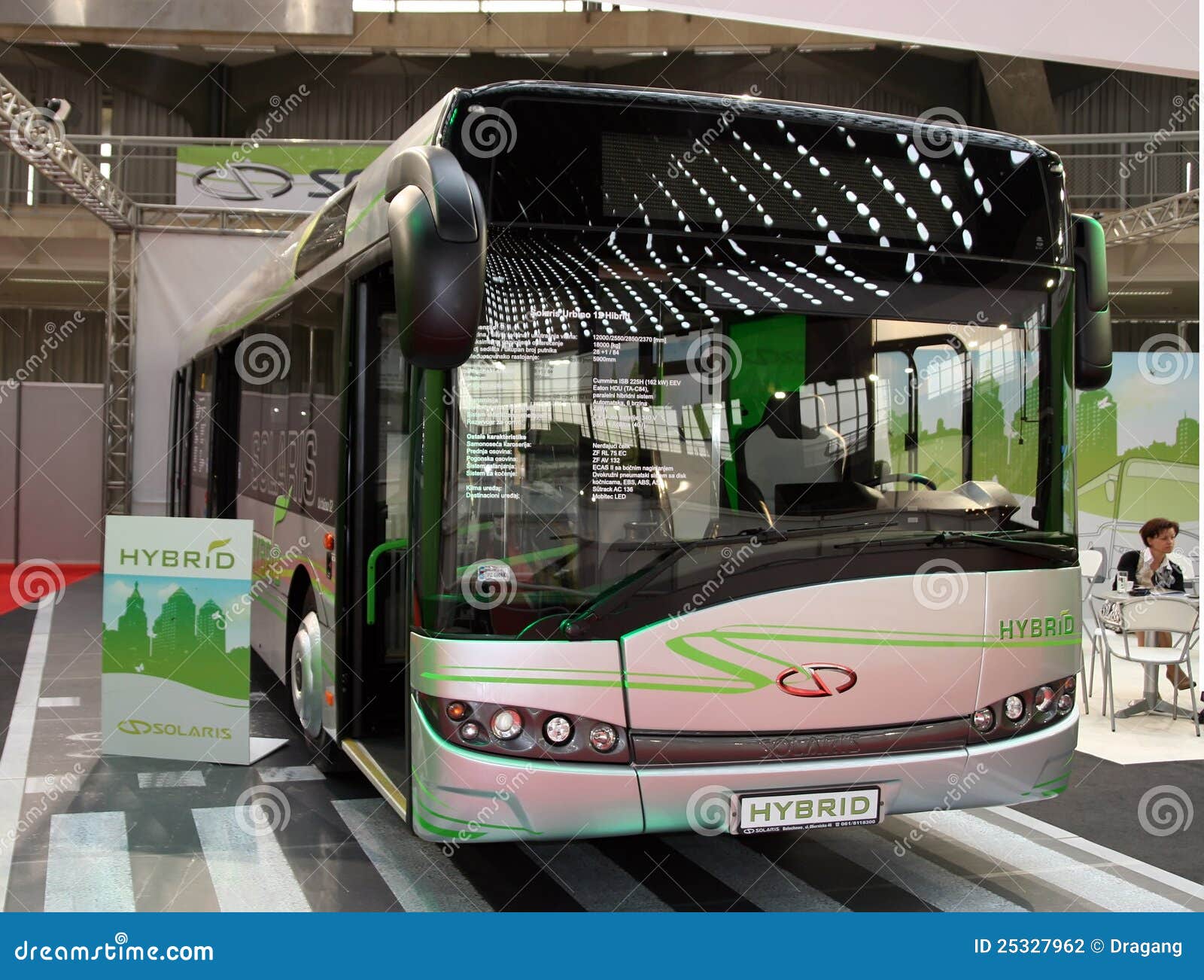 Omnibus híbrido fotografía editorial. Imagen de detalle - 25327962