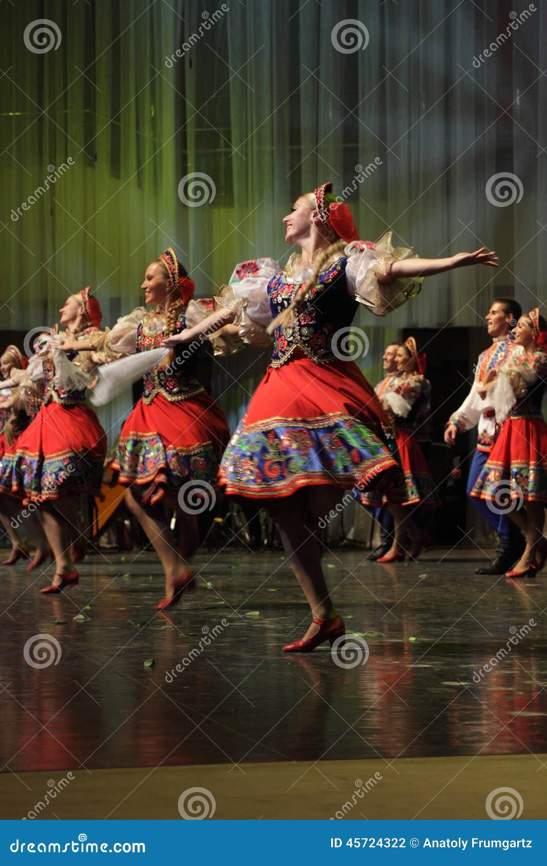 Omsk State Russian Folk Choir Editorial Photography - Image of folk ...