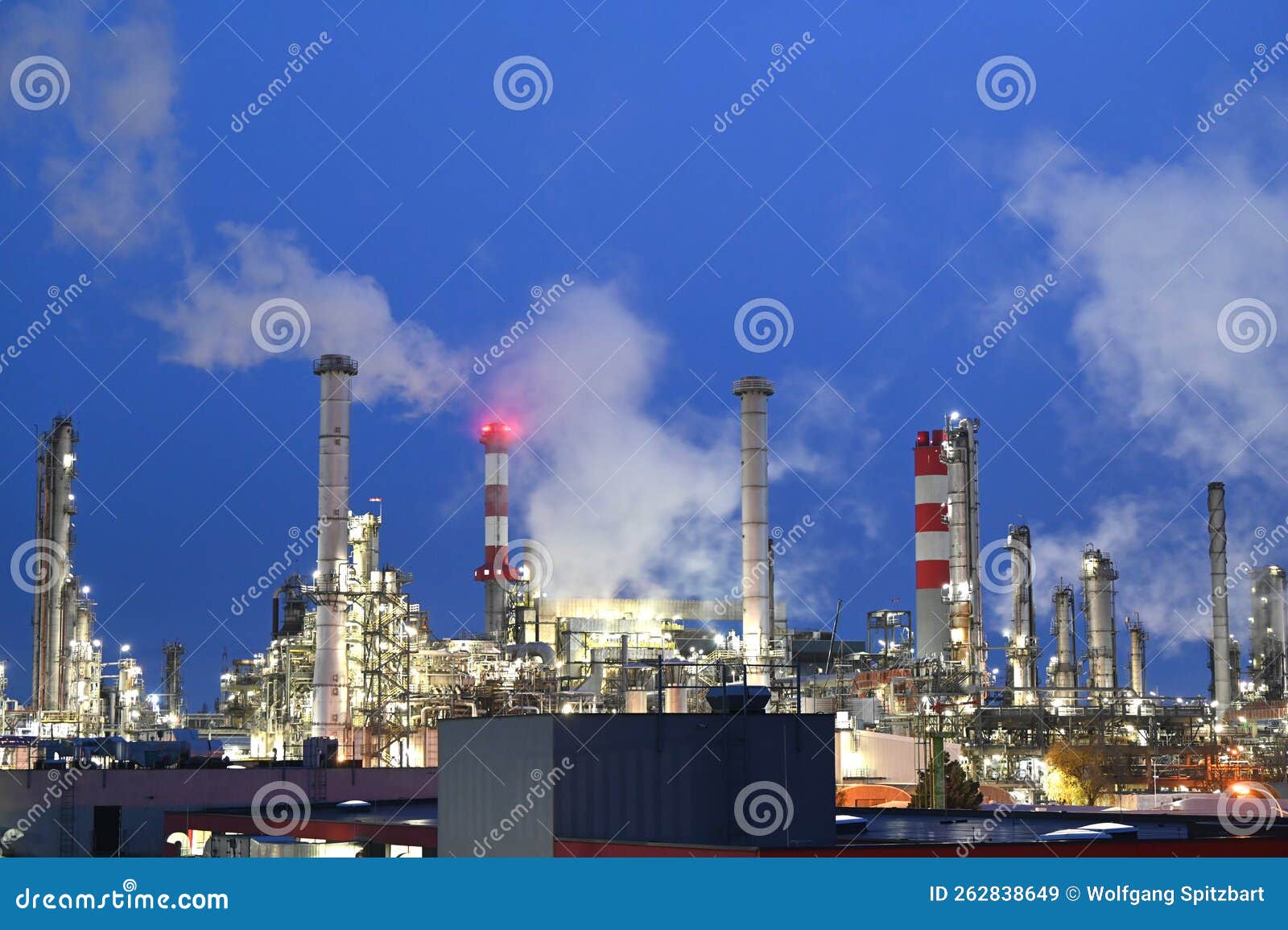 OMV Refinery in Schwechat at Night Editorial Stock Image - Image of ...