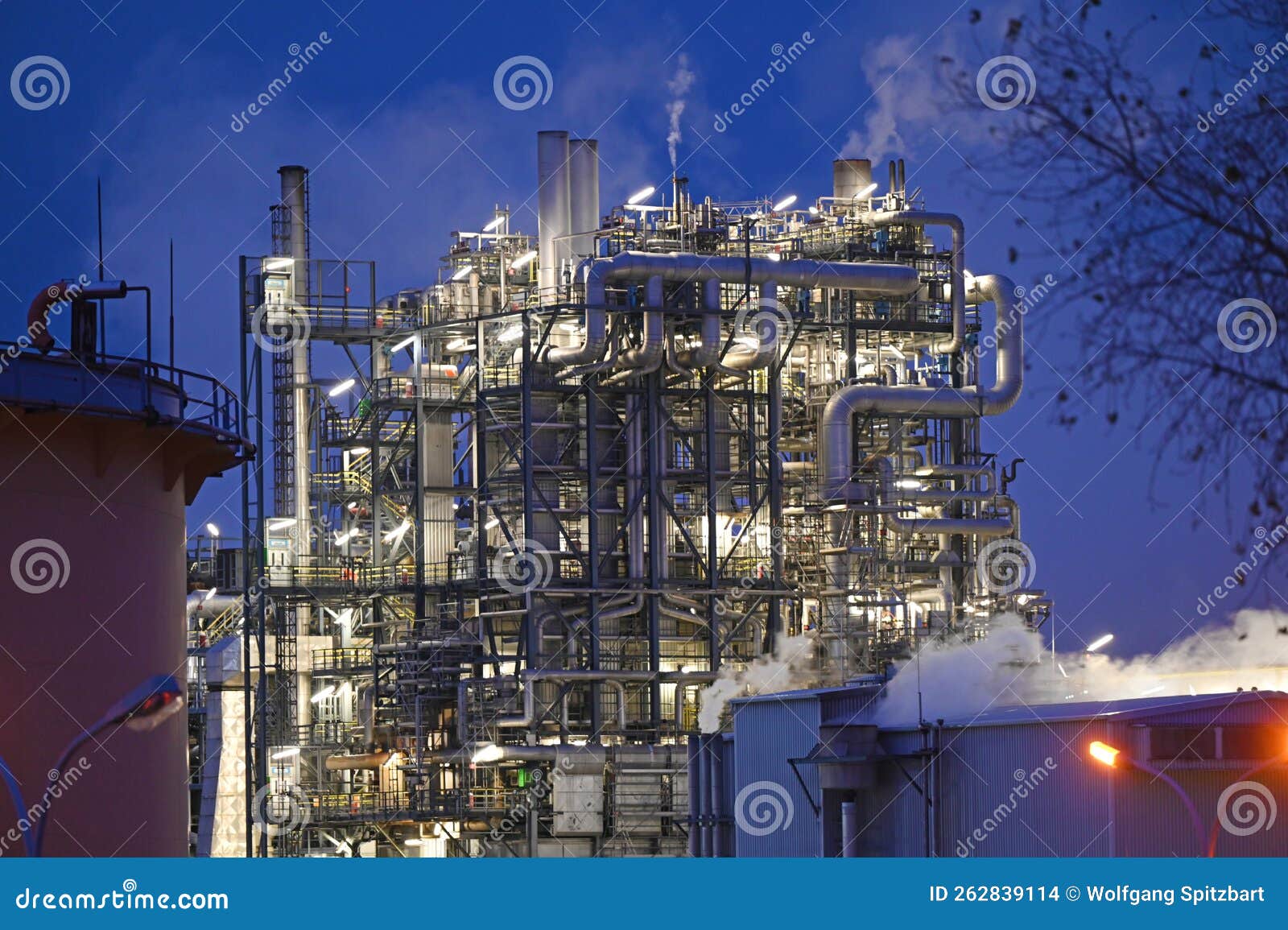 OMV Refinery in Schwechat at Night Editorial Stock Image - Image of ...