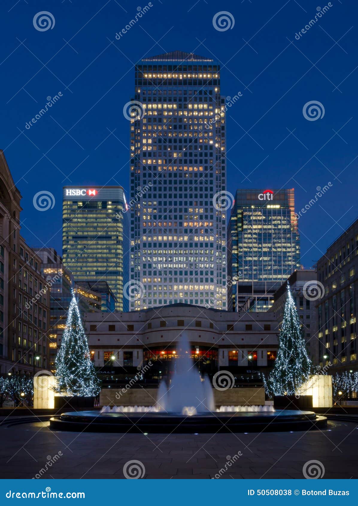 One Canada Square Canary Wharf Tower, London Editorial Stock Photo ...