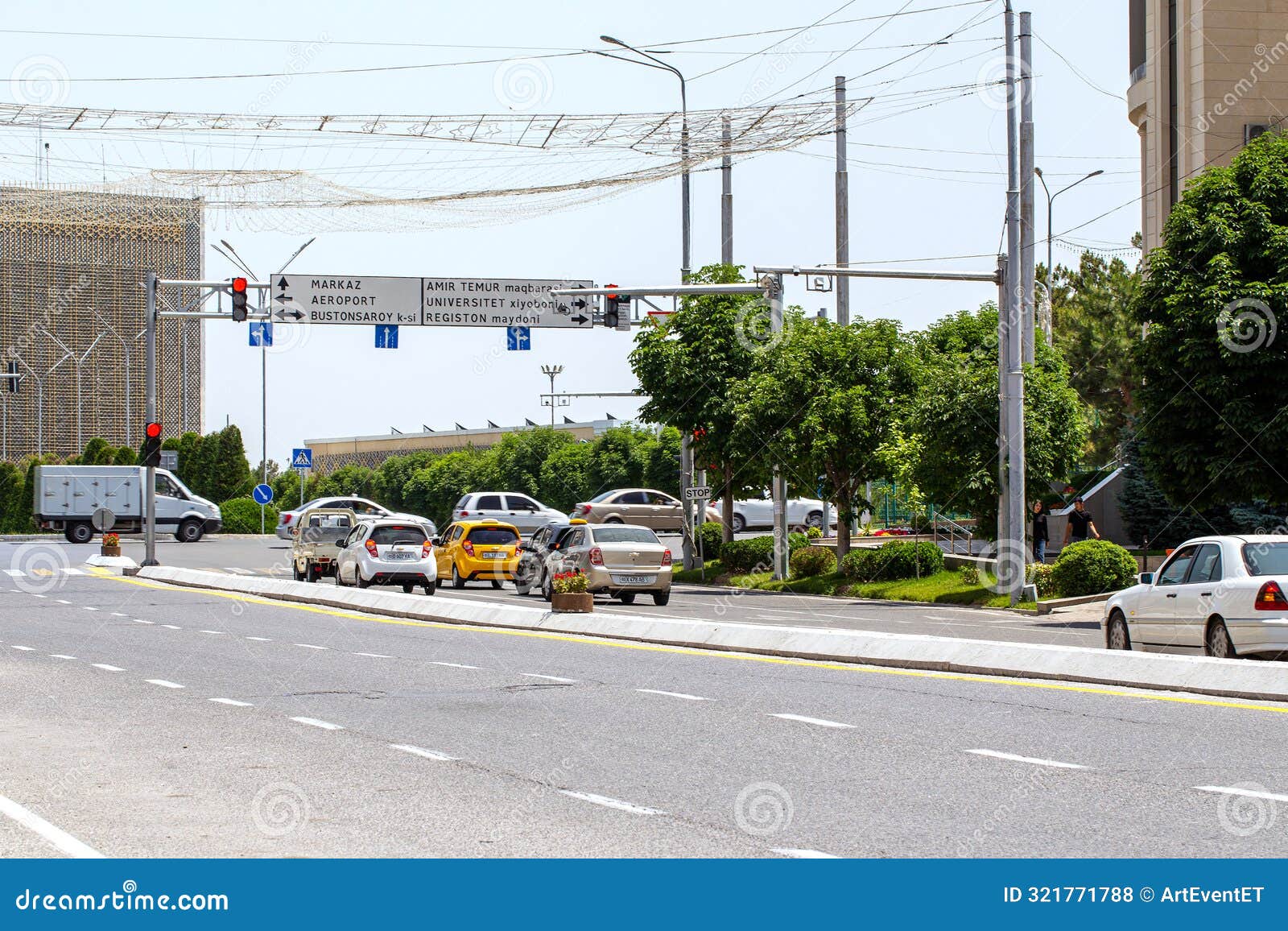 One of the Central Streets of Samarkand. Uzbekistan Editorial Stock ...