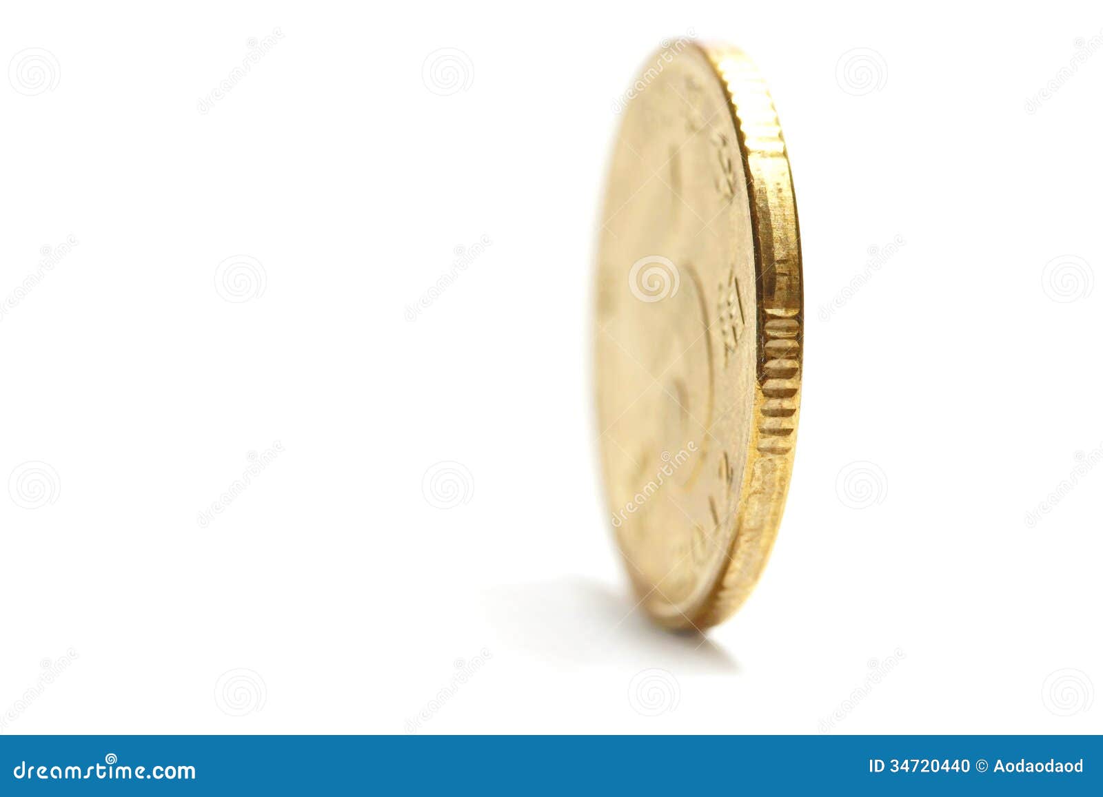 One Gold Coin Standing Stock Photo - Image: 34720440