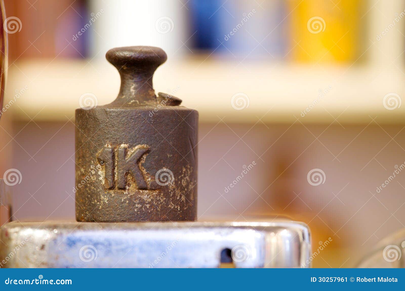 Kilogram stock image. Image of kilogram, cylinder, antique - 30257961