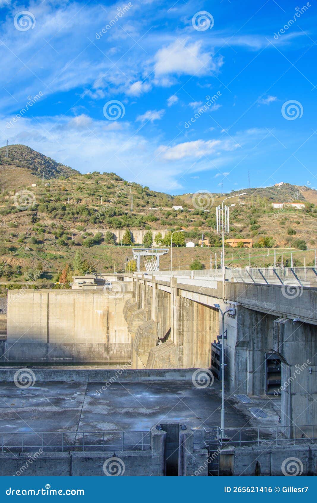 Lock located on the Douro stock photo. Image of tourism - 265621416