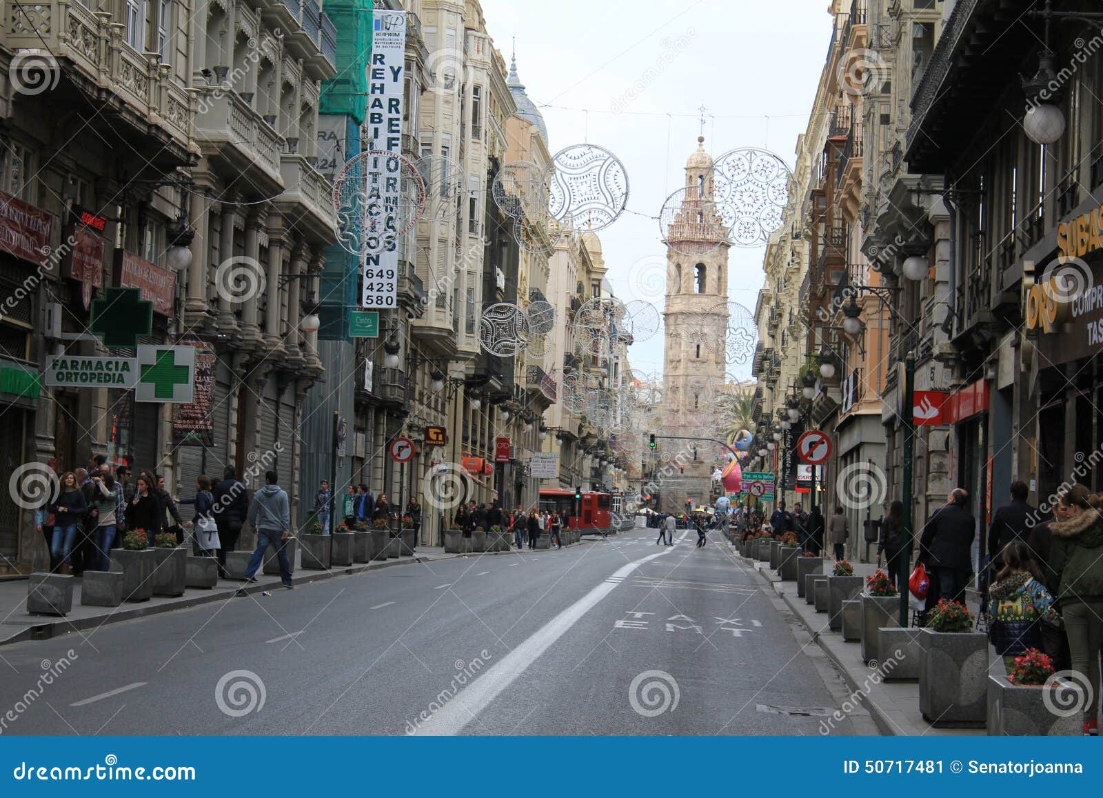 One of the Main Street in Valencia, Spain - City Center, Typical ...