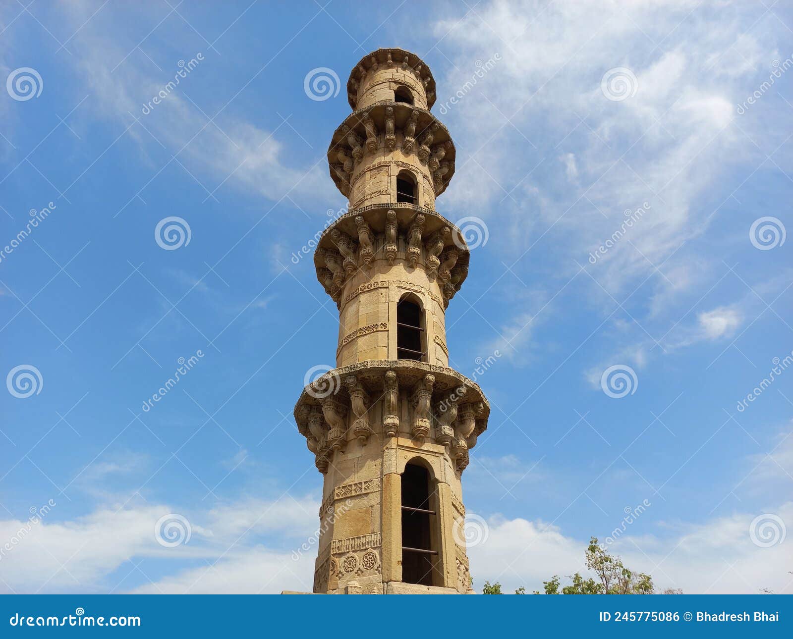 One Minar mosque stock photo. Image of column, arch - 245775086