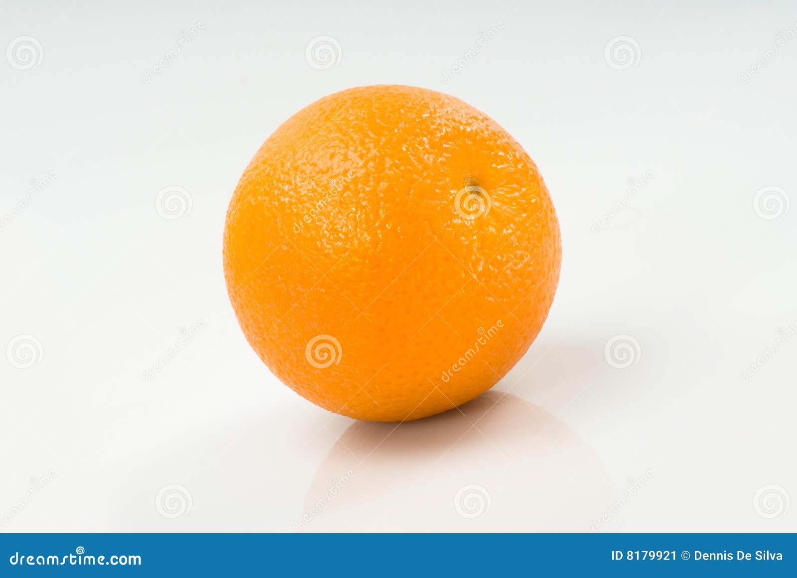 One Orange Isolated on White Stock Image - Image of juicy, fruit: 8179921