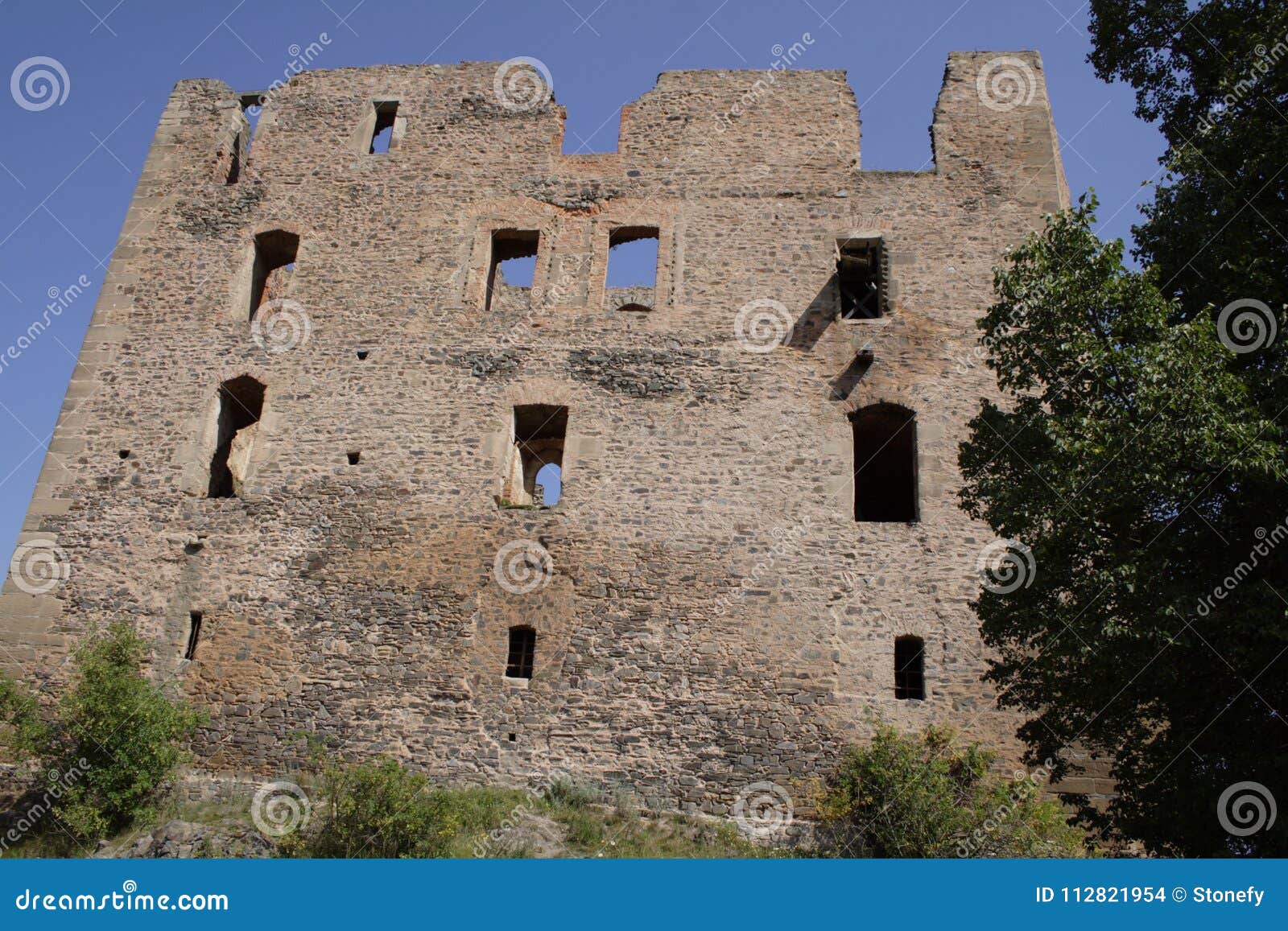 One Side of Deteriorating Cobblestone Building Stock Photo - Image of ...
