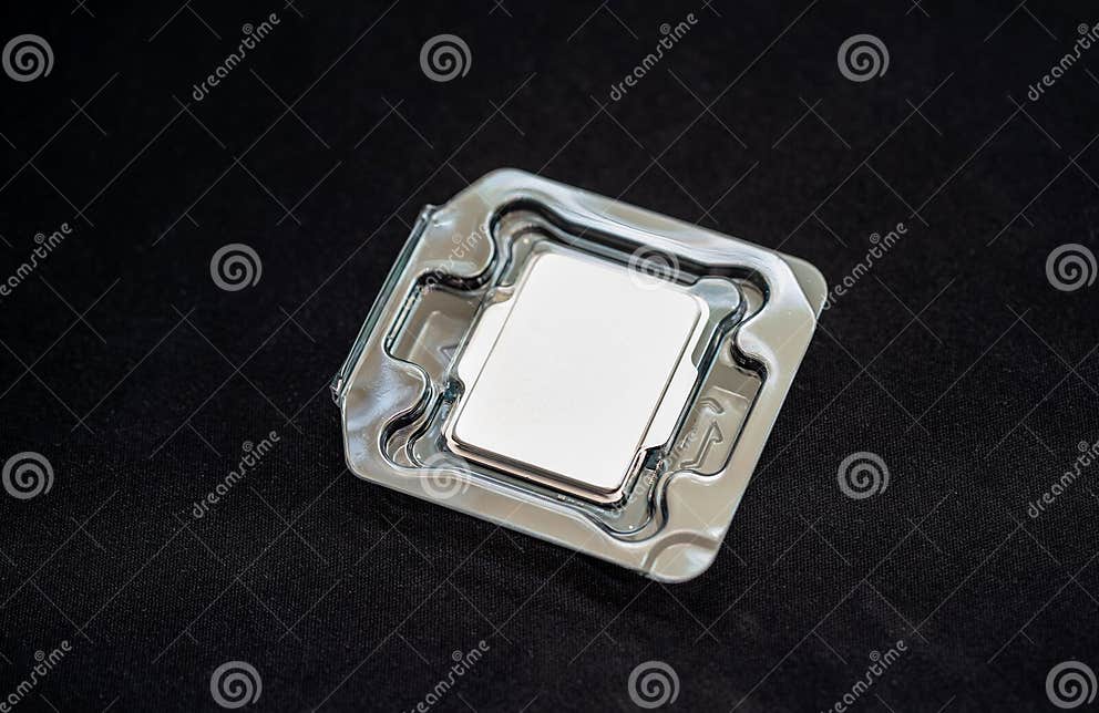 One Single Generic Modern High End CPU, Brand New Processor Packaged in ...