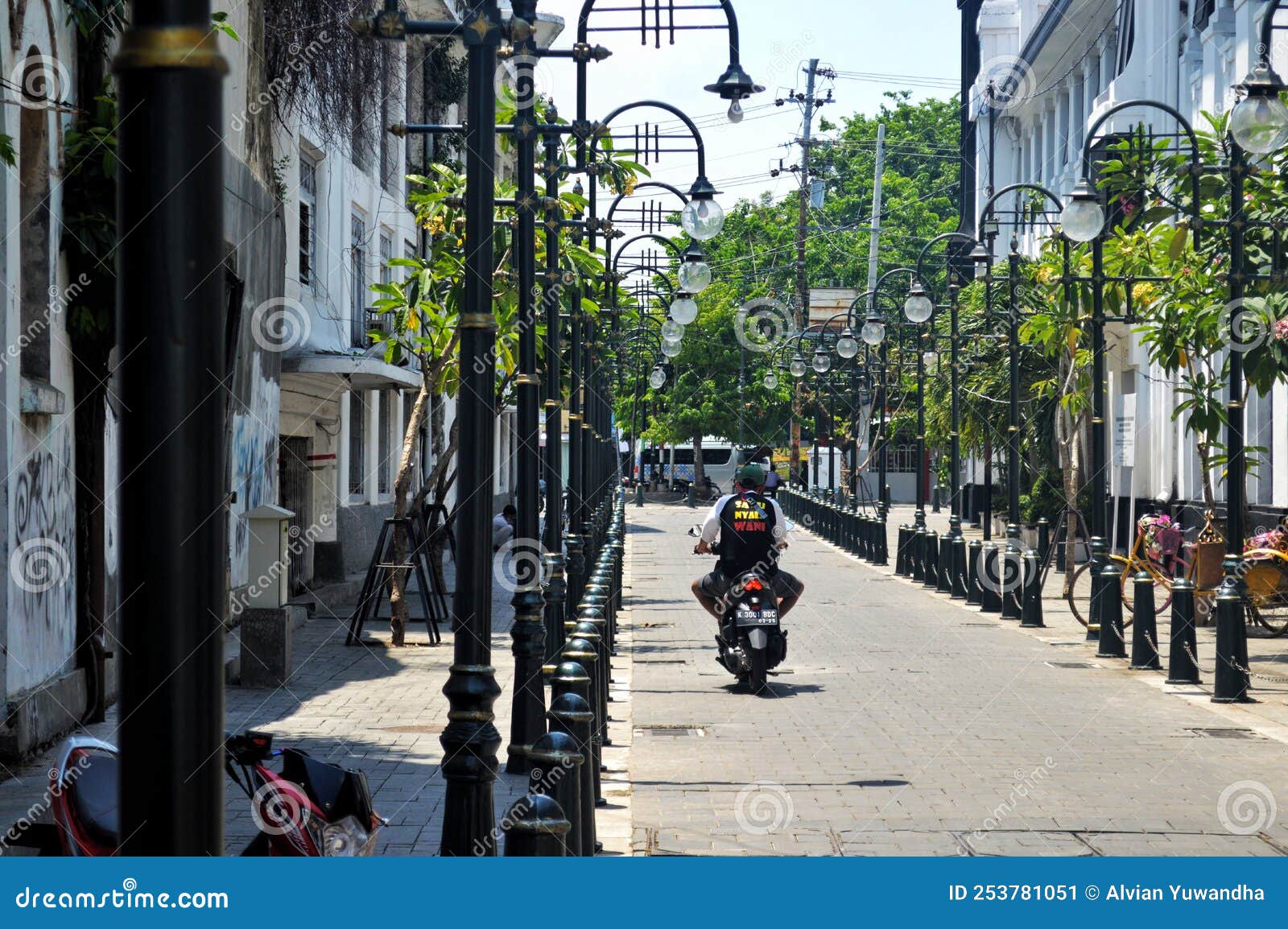 One Street Corner in the Middle of the Old Town of Semarang Editorial ...