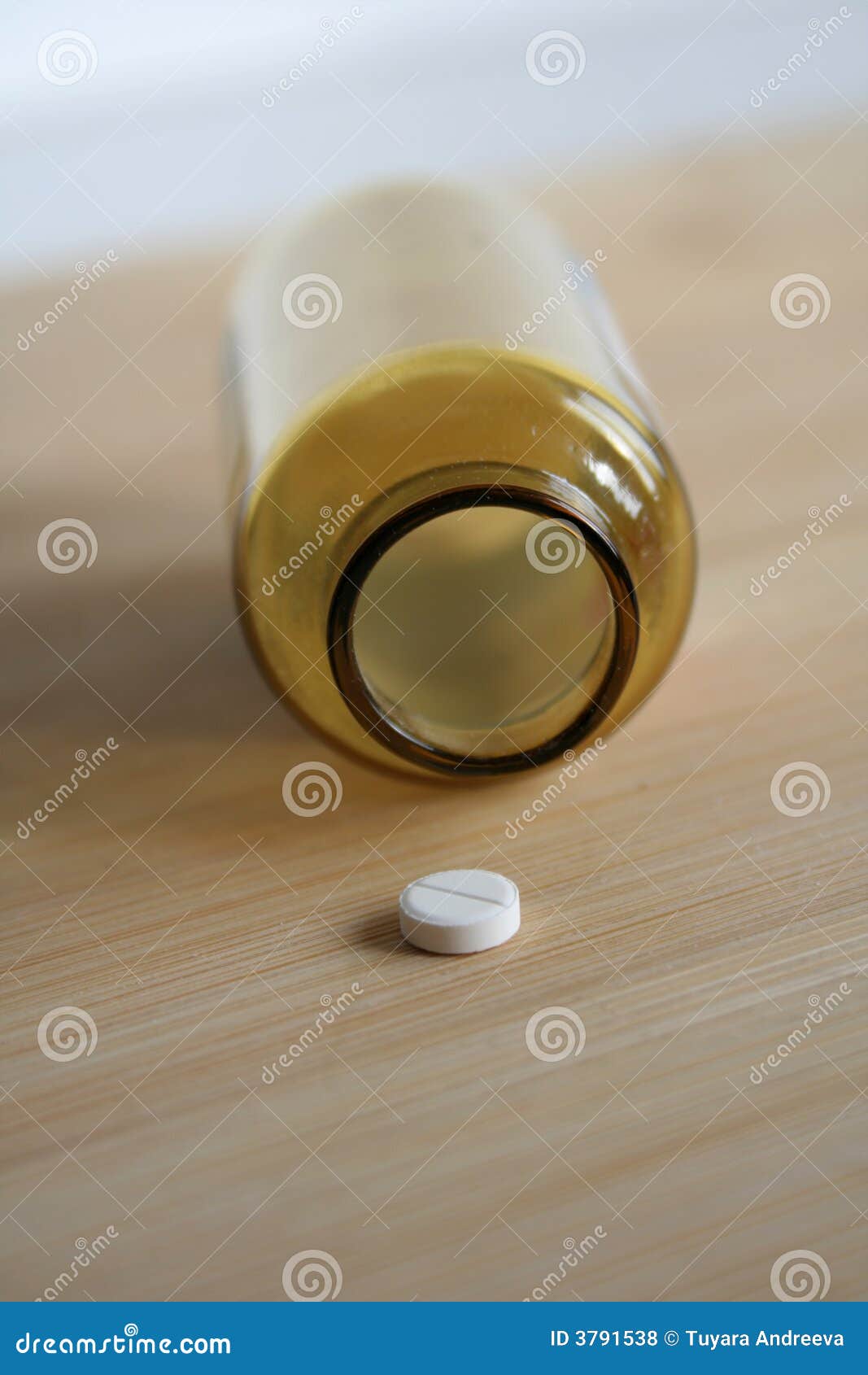 One Tablet Out of Empty Bottle Stock Photo - Image of empty, wooden ...