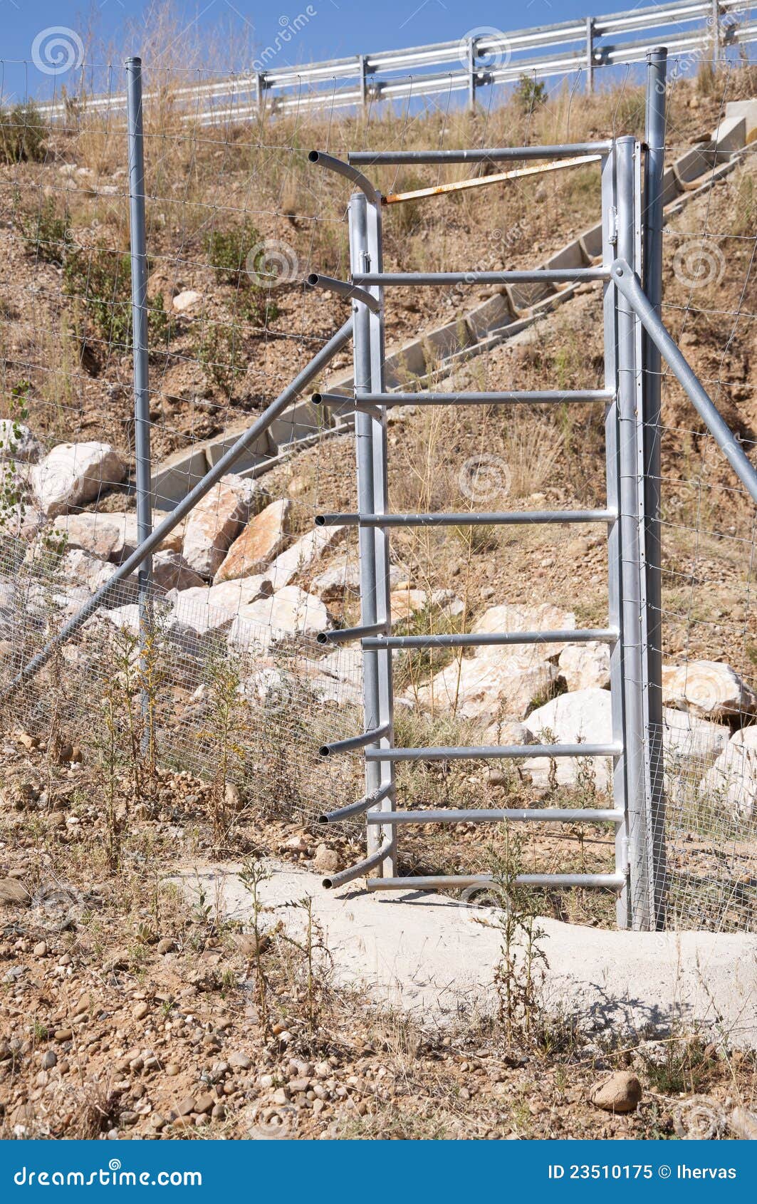 One-way deer gate stock image. Image of fence, soria - 23510175