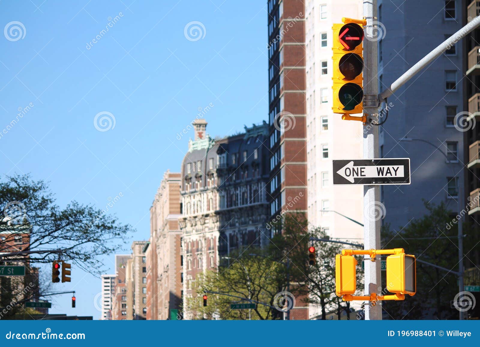 The One Way Sign and the Traffic Light Stock Image - Image of market ...