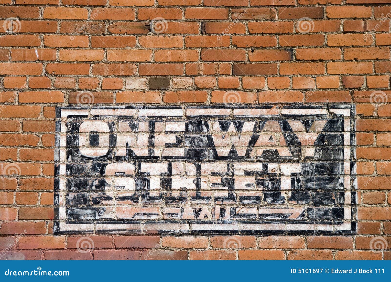 One Way Street Traffic Sign Stock Image - Image of urban, signage: 5101697