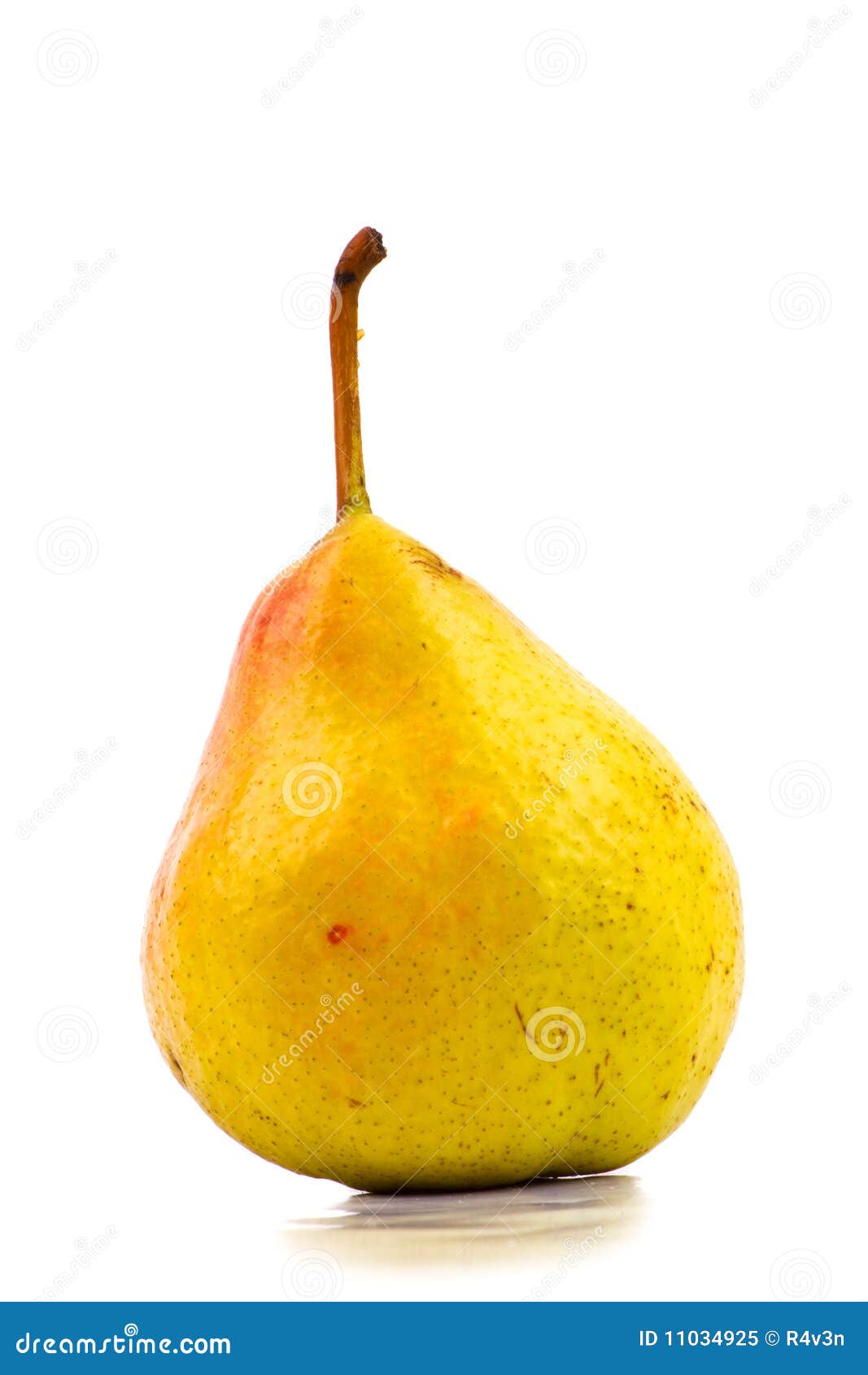 One yellow pear isolated stock image. Image of dessert - 11034925