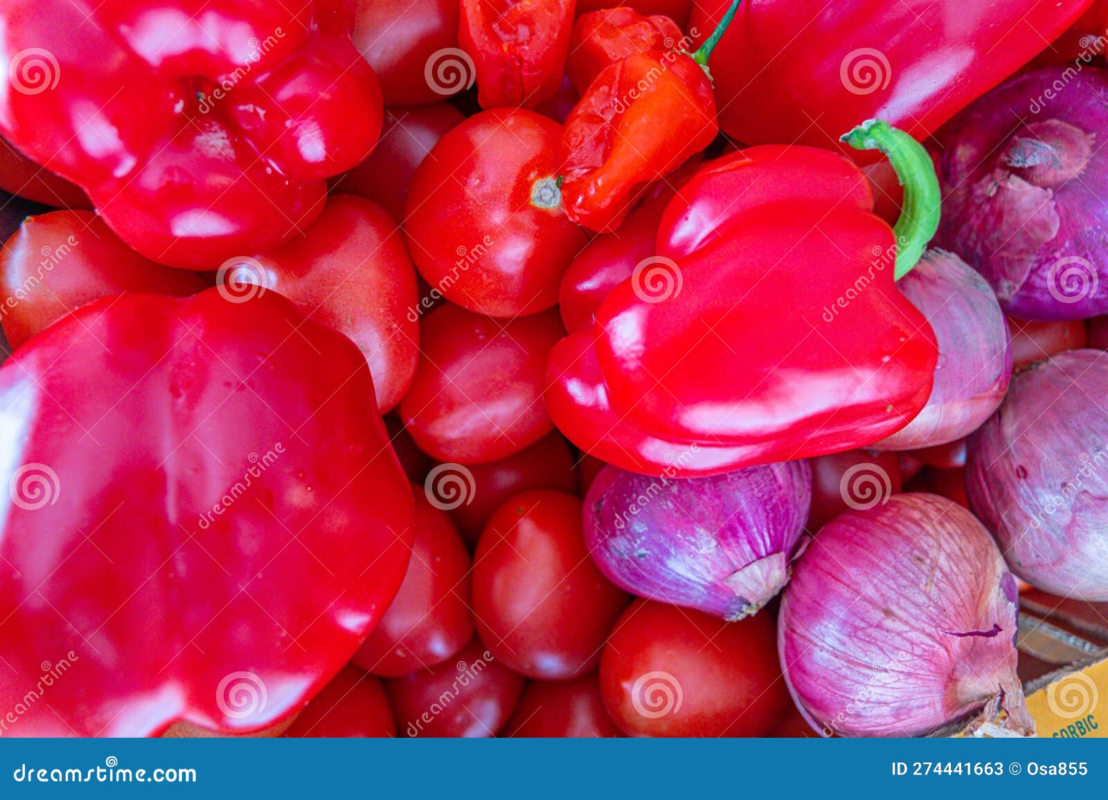 Onion, Peppers and Tomatoes for Nigerian Pepper Tomato Stew Stock Image ...
