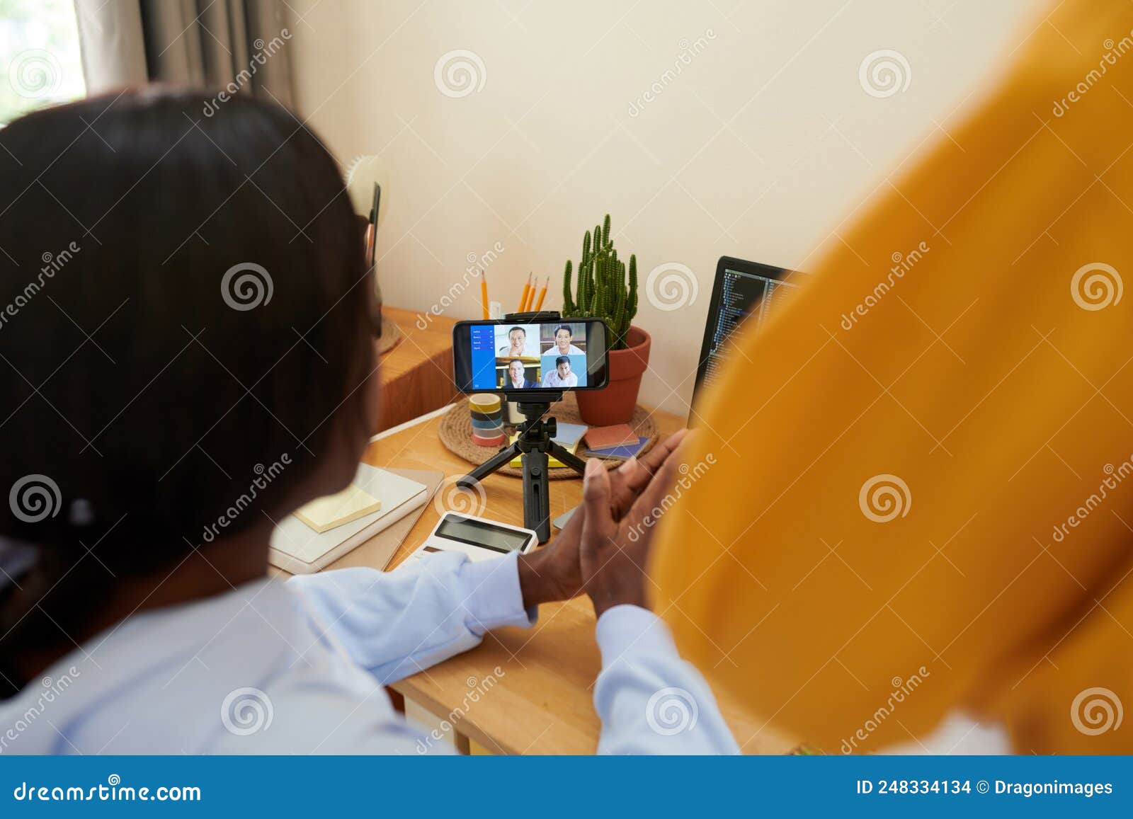 Online Computer Programming Class Stock Photo - Image of online, asian ...