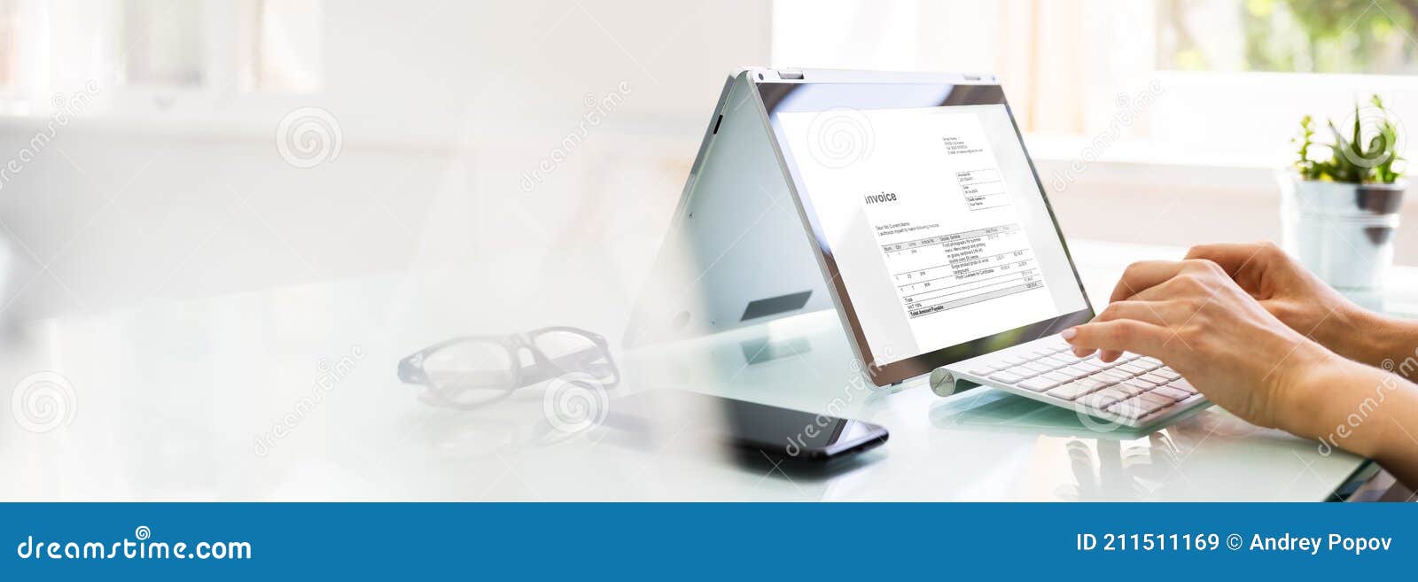 Online Digital E Invoice stock image. Image of hand - 211511169