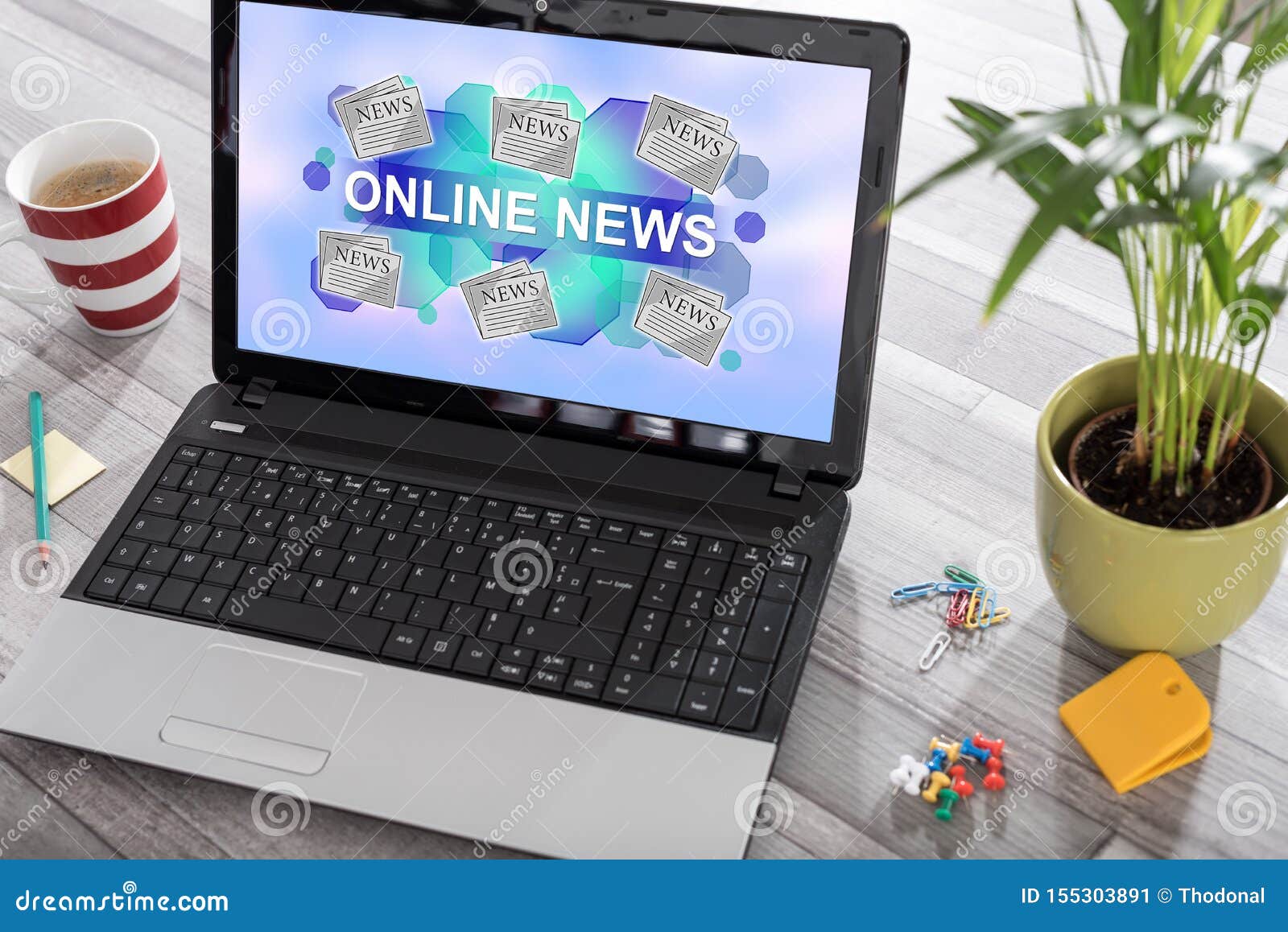 Online News Concept on a Laptop Stock Image - Image of news, online ...
